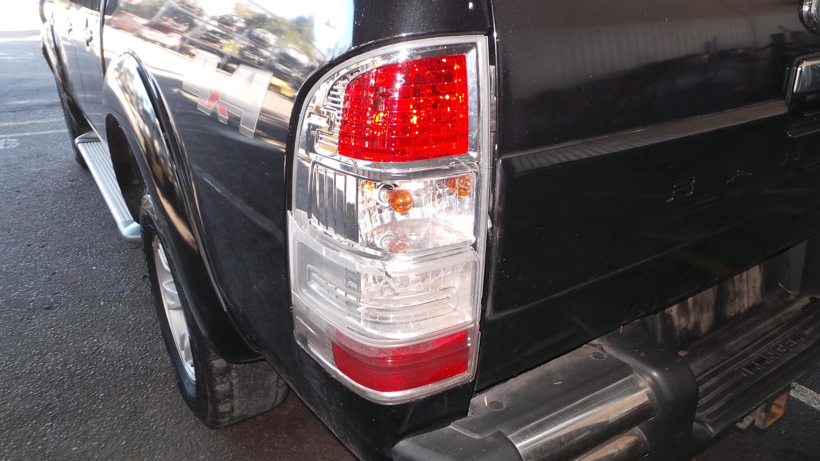 Right Rear Door Window Ranger Ford 2011