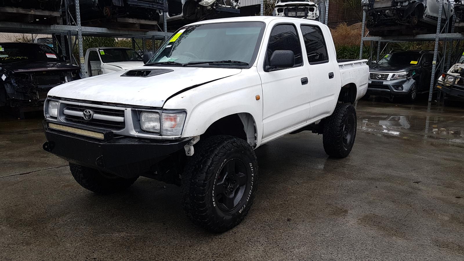 Toyota Hilux 1999 4 Door Utility