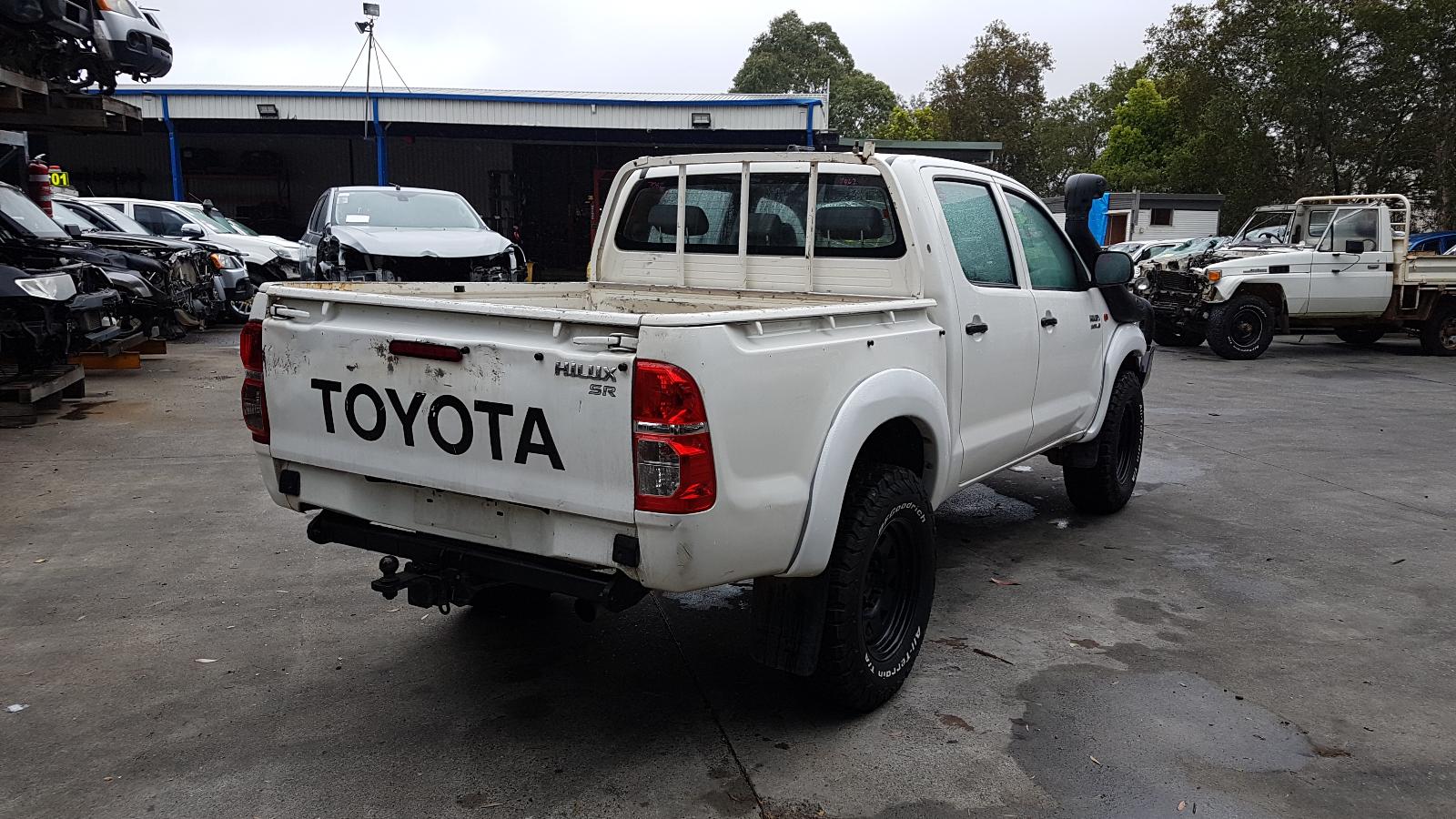 Toyota Hilux 2013 4 Door Pickup