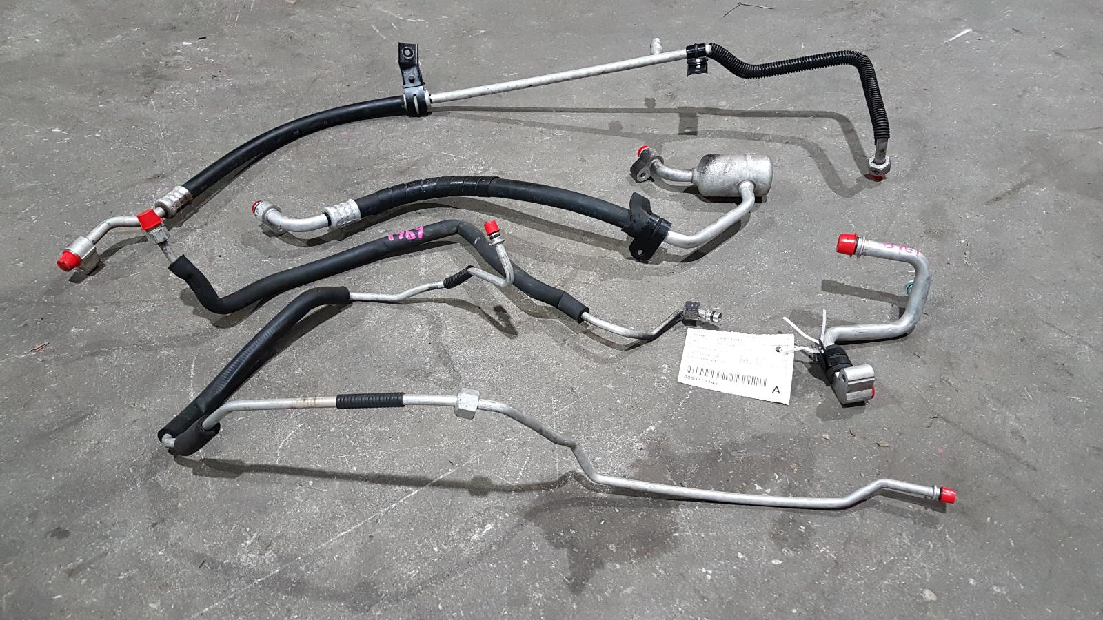 A/C Hoses Landcruiser Toyota 2005