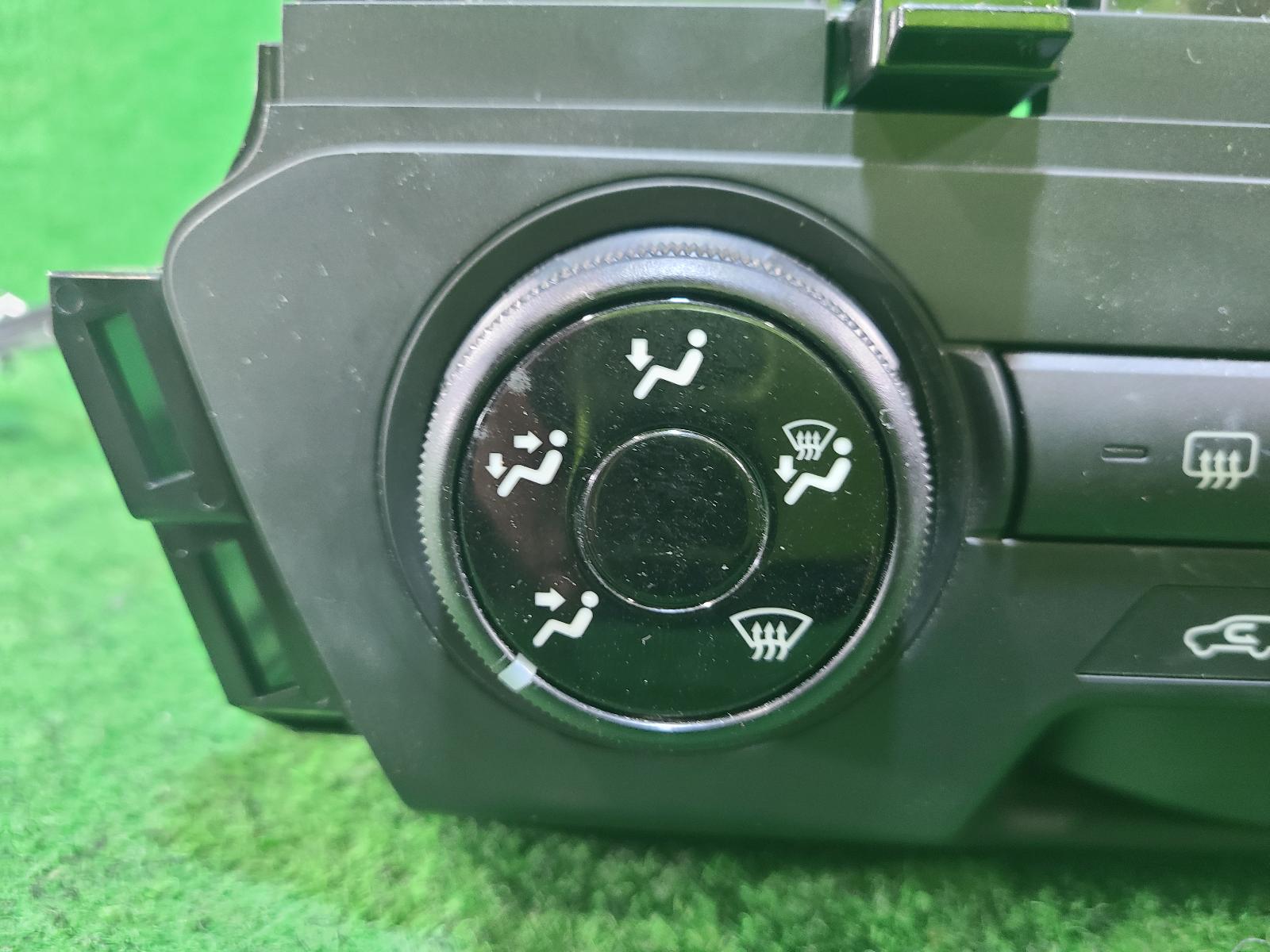 Heater/Ac Controls Dmax Isuzu 2021
