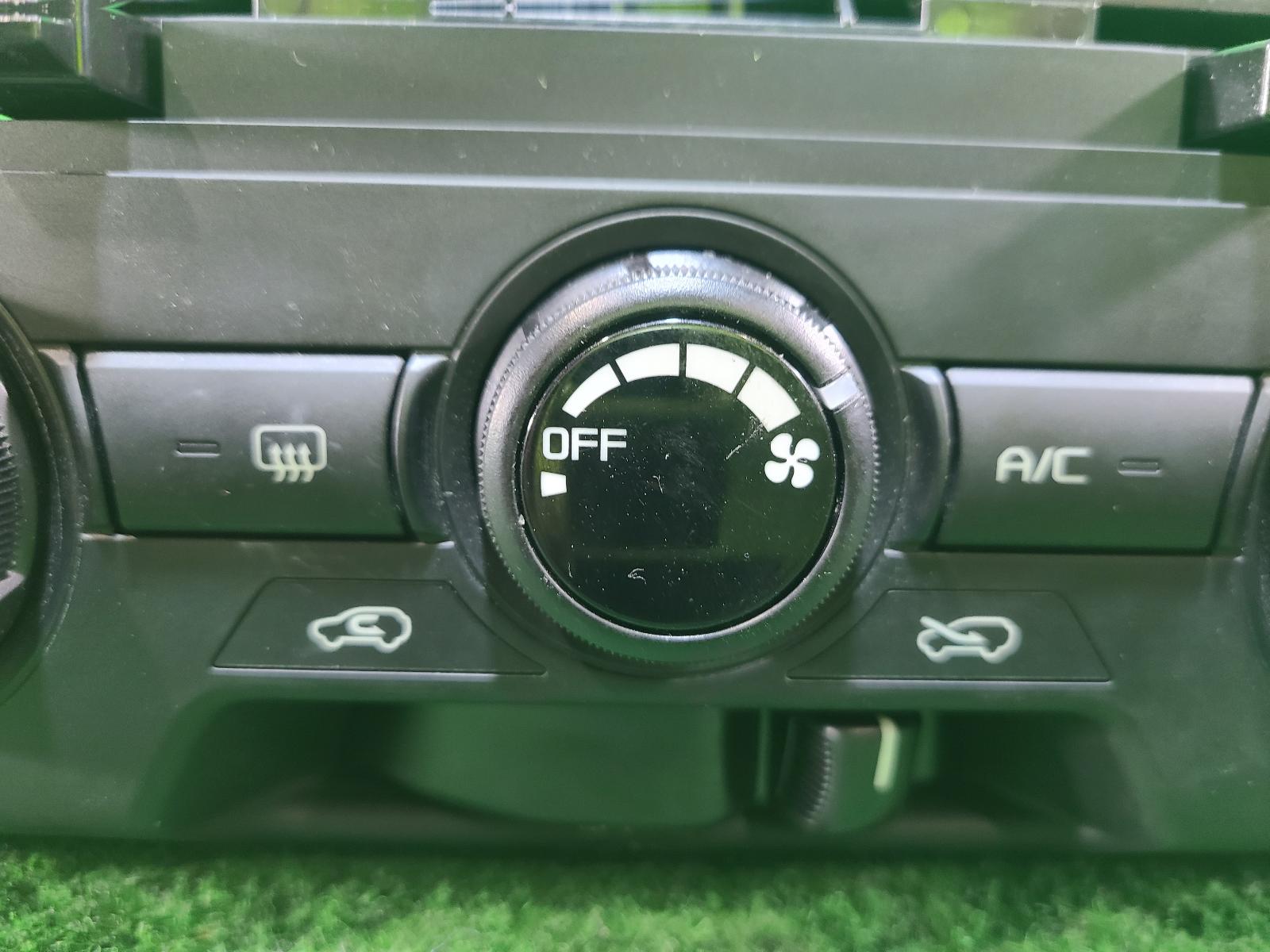 Heater/Ac Controls Dmax Isuzu 2021