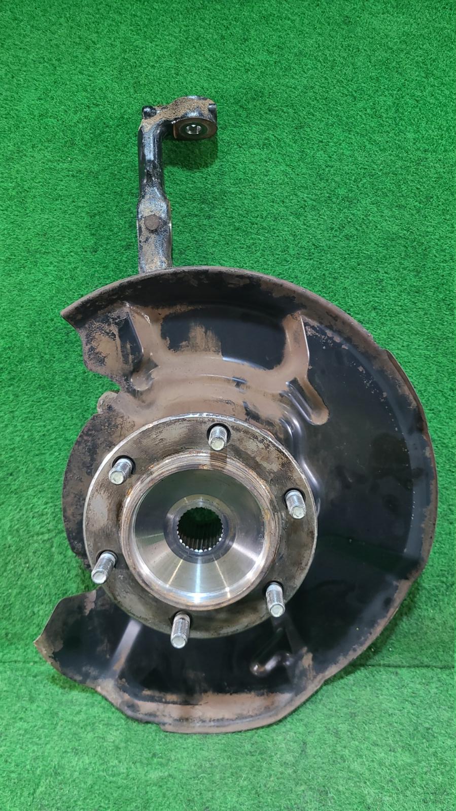 Right Front Hub Assembly Prado Toyota 2003