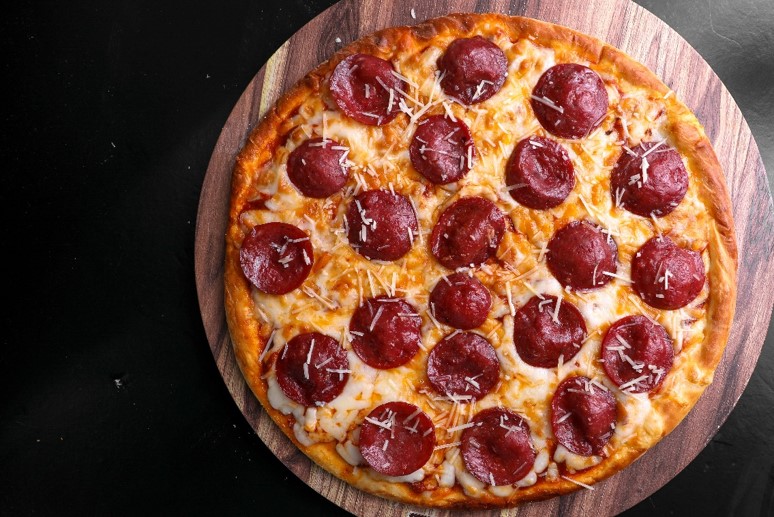 Order Direct from Rez B'Haleeb Restaurant | RadYes