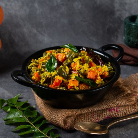 Veg extravaganza pizza results in Velachery, Chennai - magicpin | July ...