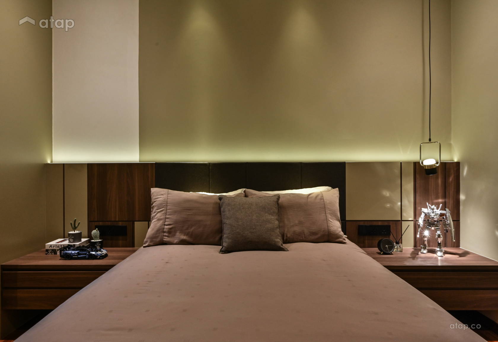 Contemporary Minimalistic Bedroom terrace design ideas & photos ...