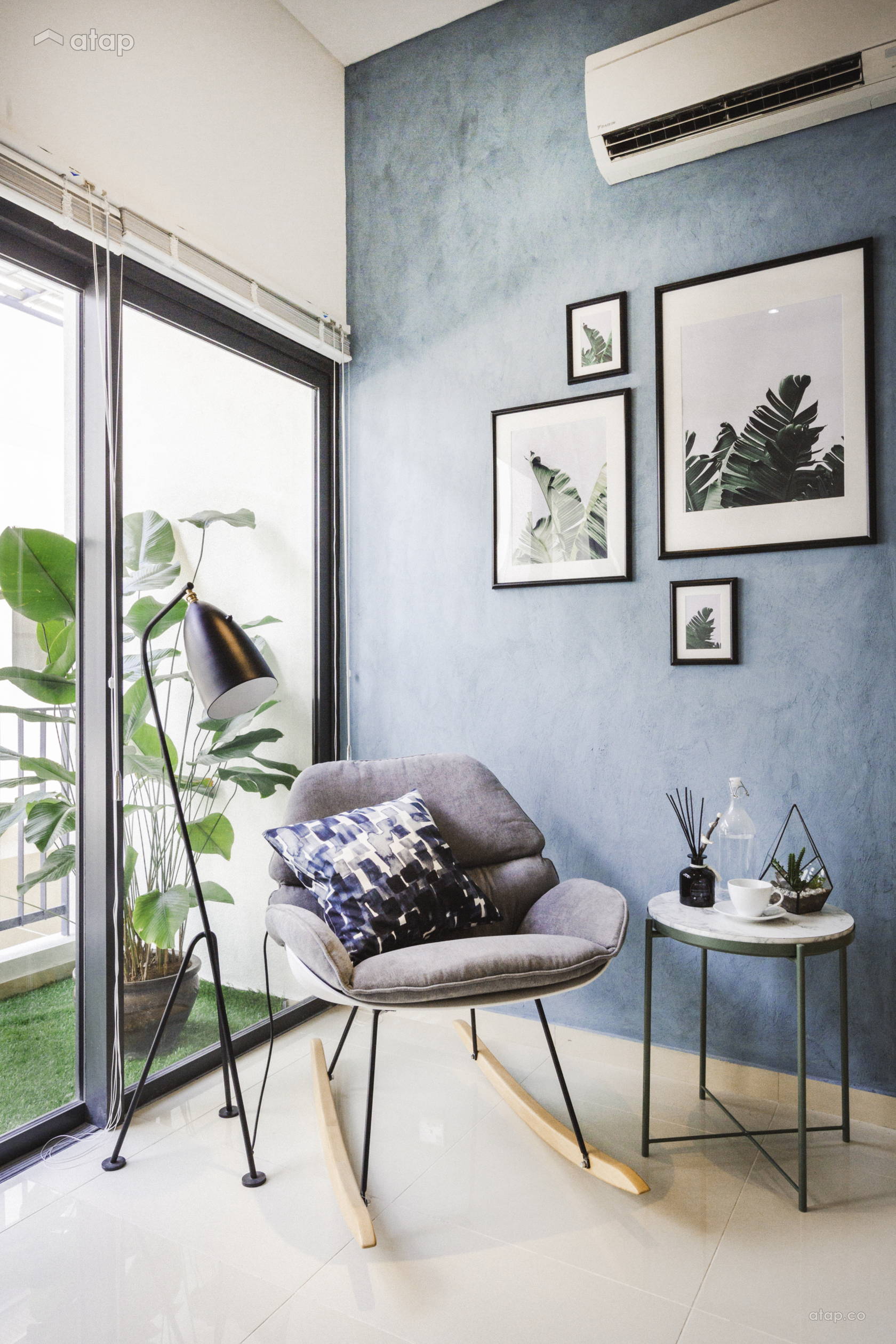 Modern Scandinavian Office Study Room others design ideas & photos ...