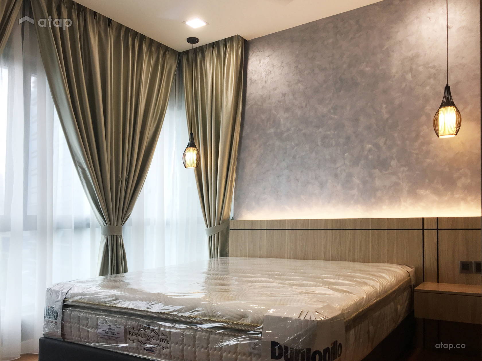 Contemporary Bedroom condominium design ideas & photos Malaysia | Atap.co
