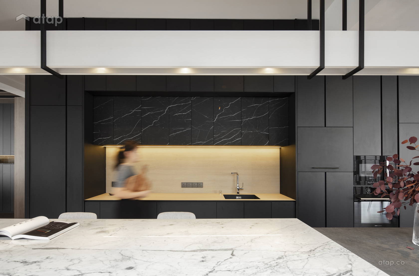 Contemporary Minimalistic Kitchen semi-detached design ideas & photos ...