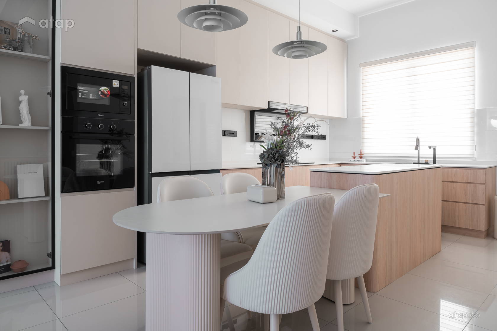 Classic Minimalistic Dining Room Kitchen terrace design ideas & photos ...