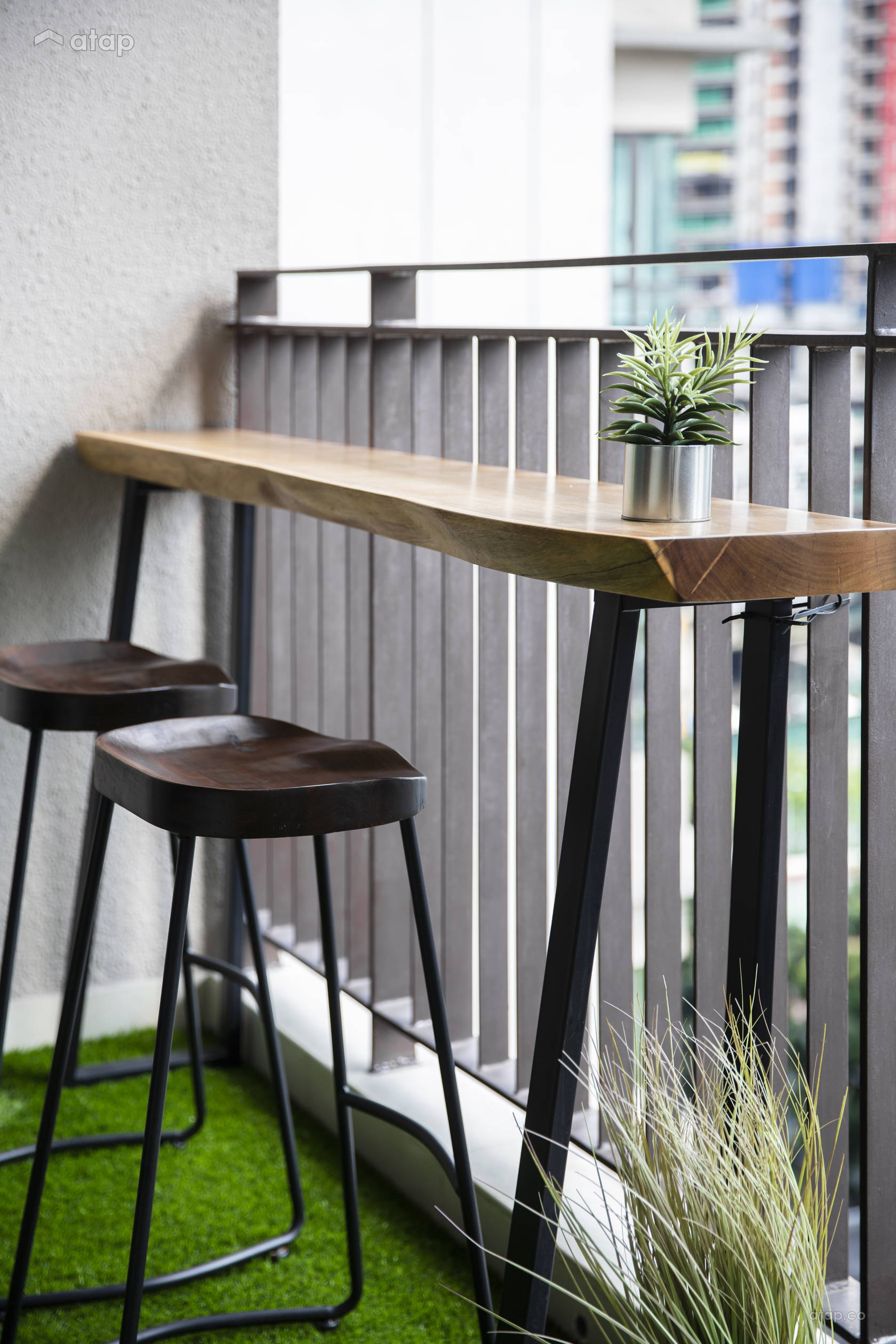 Modern Balcony apartment design ideas & photos Malaysia | Atap.co