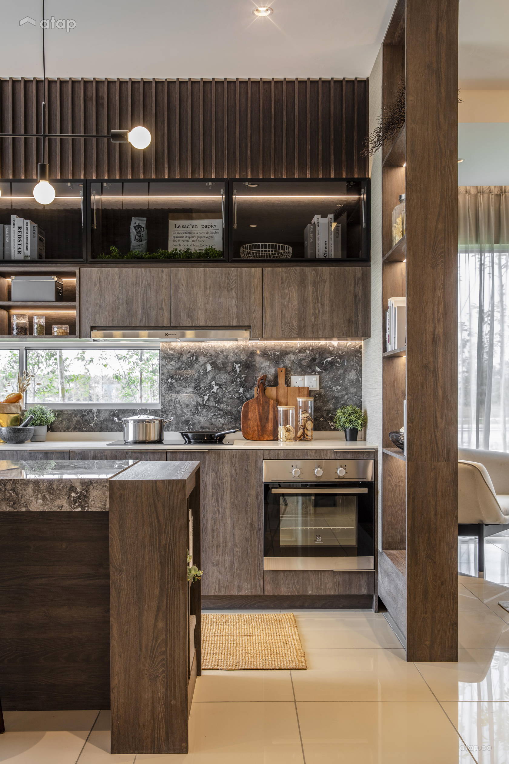 Contemporary Kitchen semi-detached design ideas & photos Malaysia | Atap.co