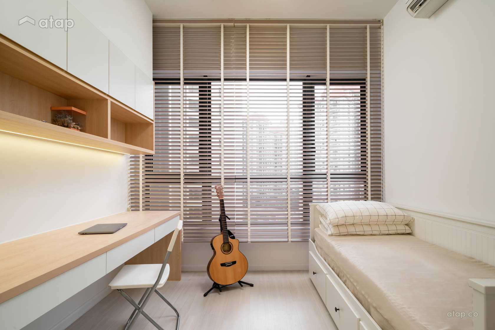 Minimalistic Zen Study Room condominium design ideas & photos Malaysia ...