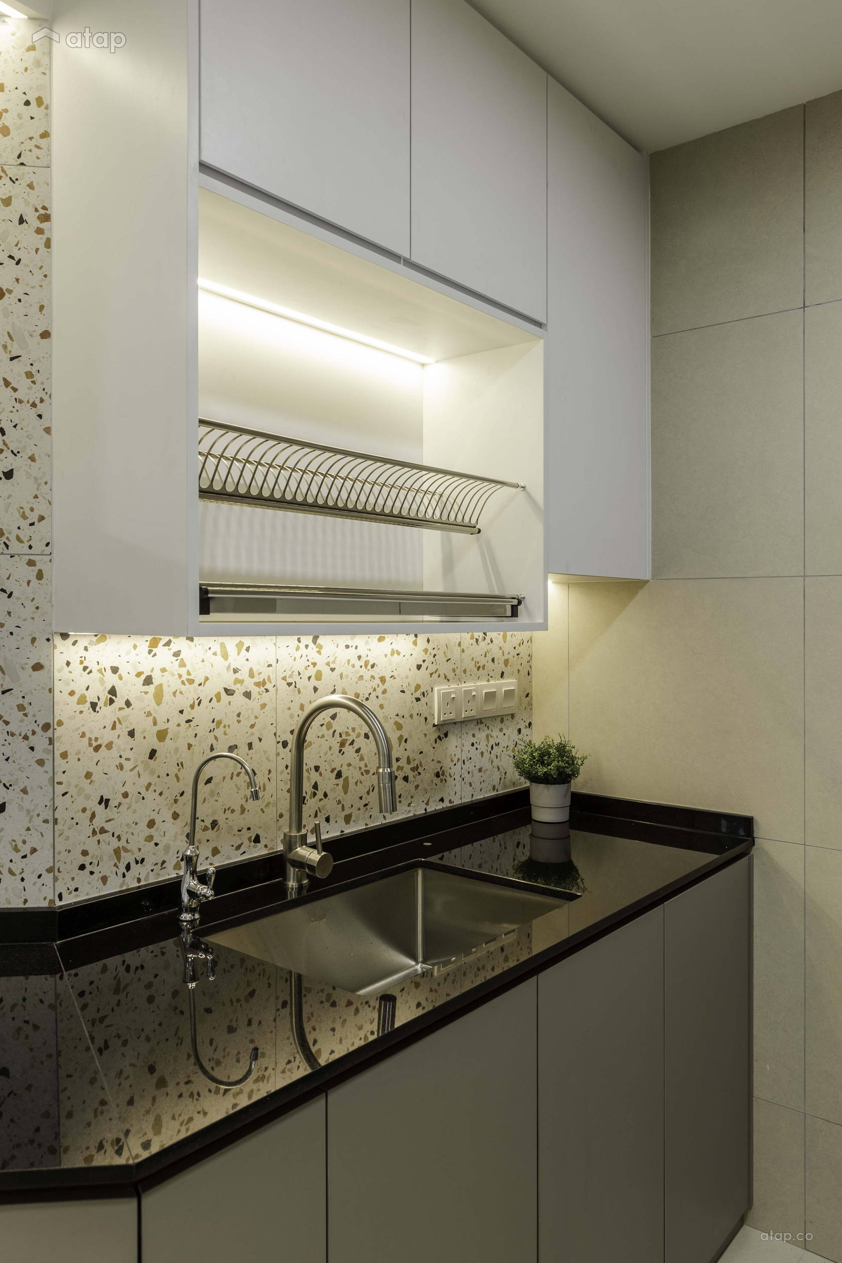 Modern Zen Kitchen condominium design ideas & photos Malaysia | Atap.co