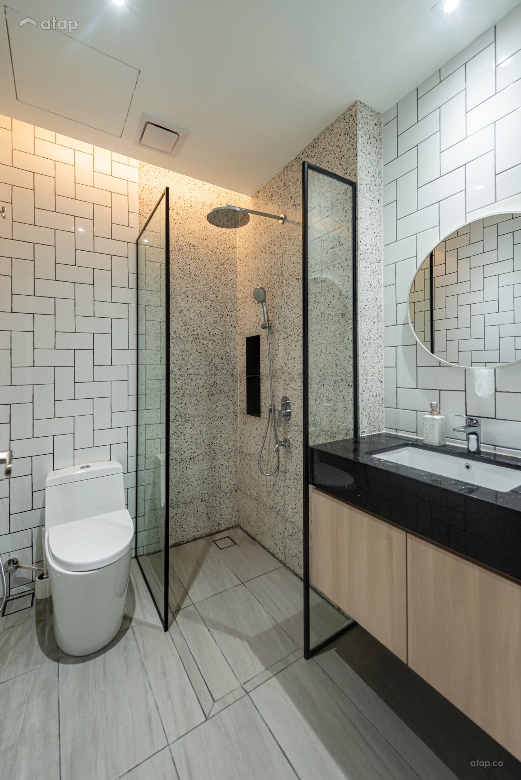 Contemporary Scandinavian Bathroom terrace design ideas & photos ...