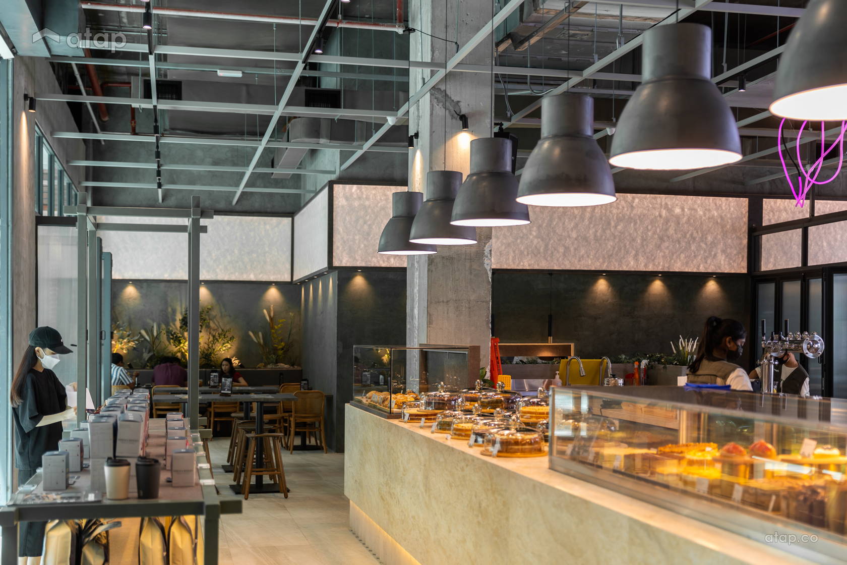 Contemporary Minimalistic Fandb Shopping Mall Design Ideas And Photos