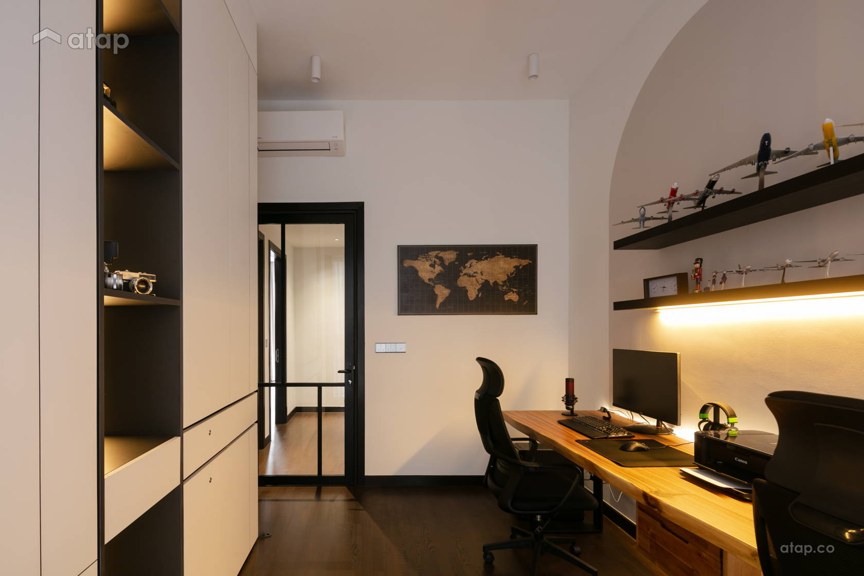 Country Industrial Study Room condominium design ideas & photos ...
