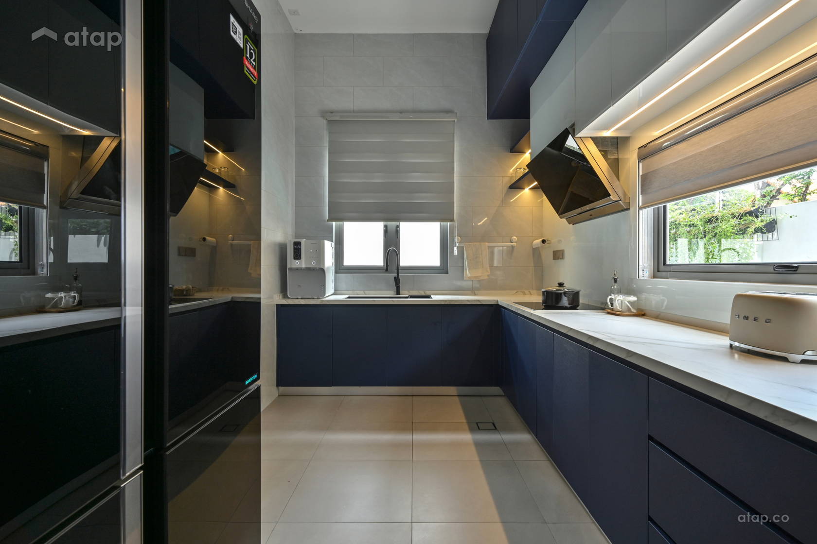 Contemporary Modern Kitchen semi-detached design ideas & photos ...