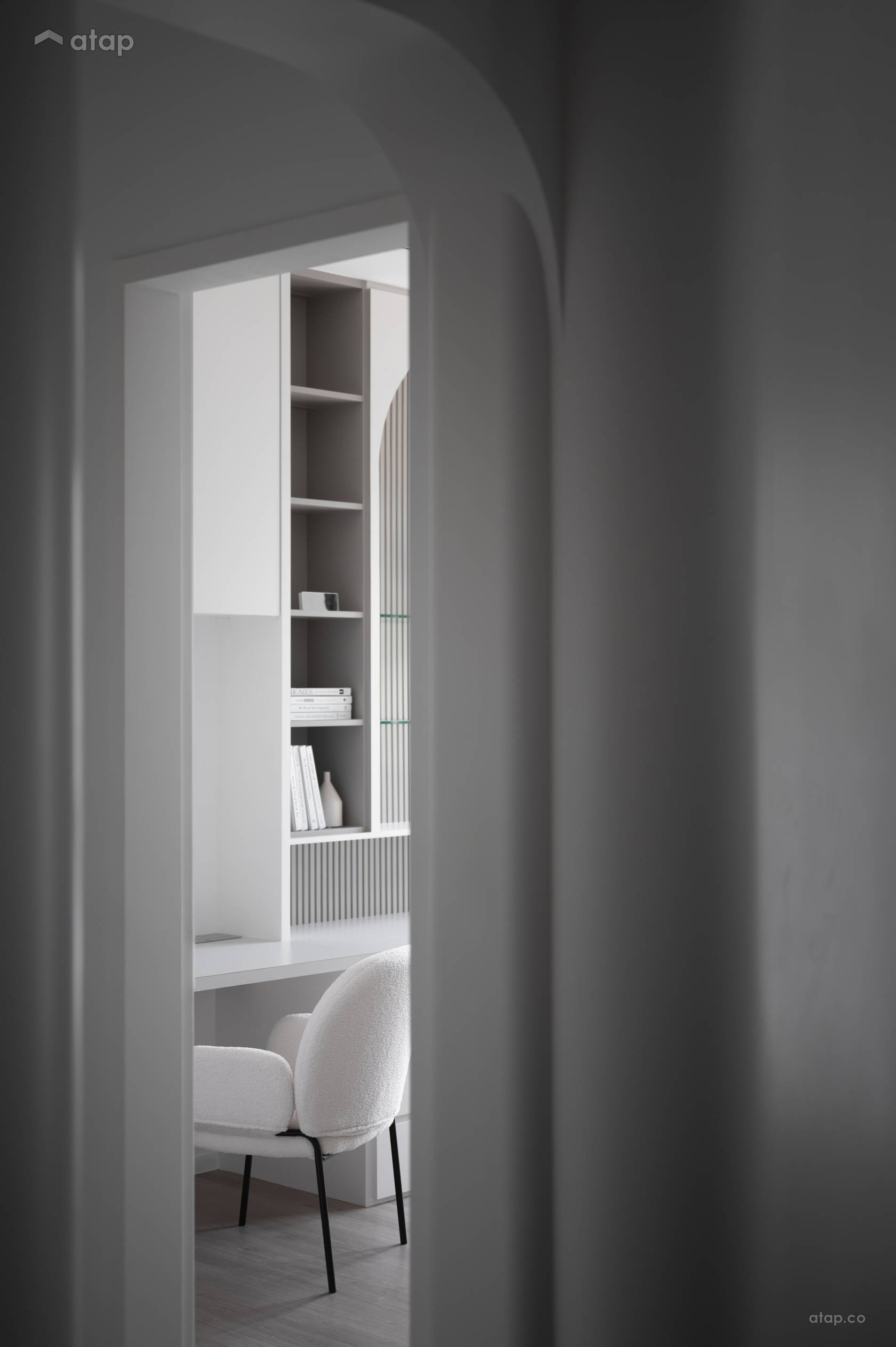 Minimalistic Study Room condominium design ideas & photos Malaysia ...