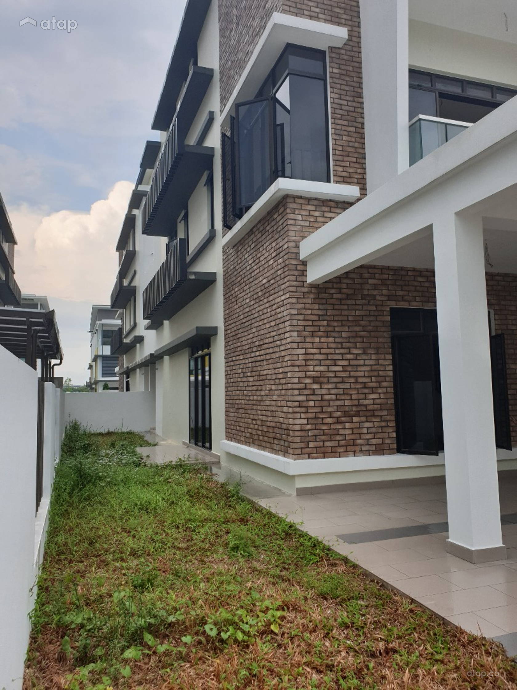 semi-detached design ideas & photos Malaysia | Atap.co