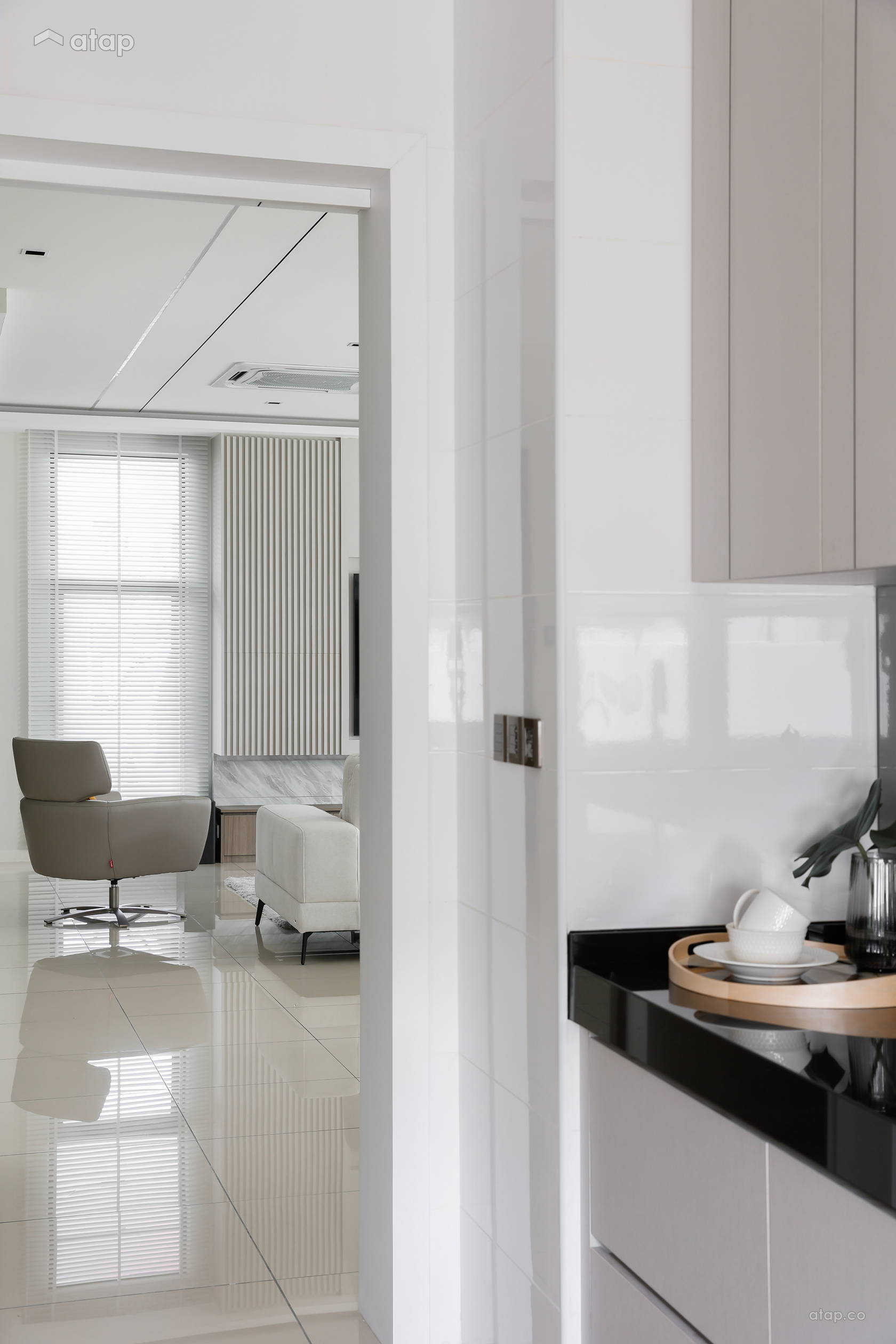 Asian Modern Kitchen semi-detached design ideas & photos Malaysia | Atap.co