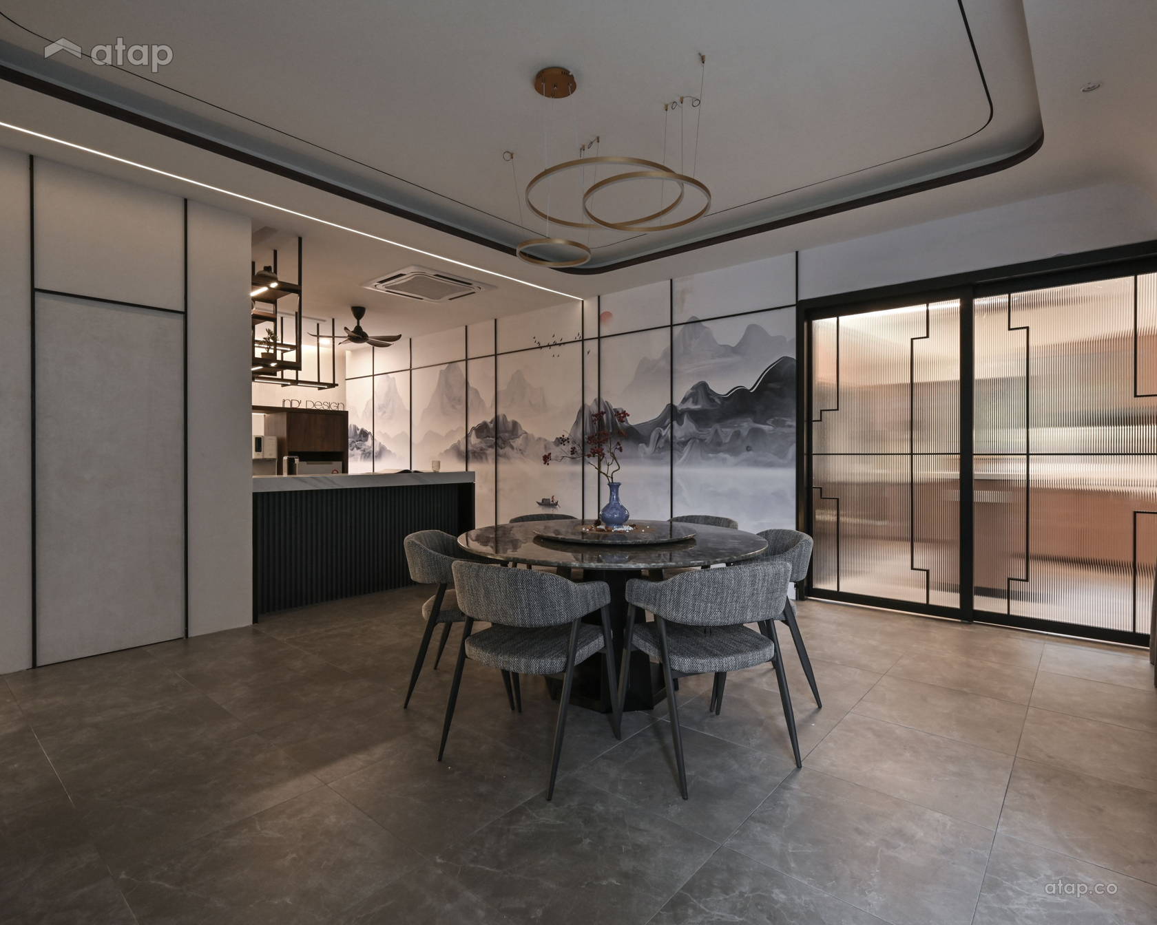 Minimalistic Retro Family Room Kitchen bungalow design ideas & photos ...