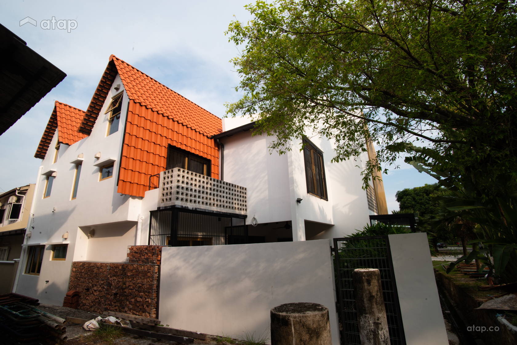 Asian Rustic Exterior terrace design ideas & photos Malaysia | Atap.co