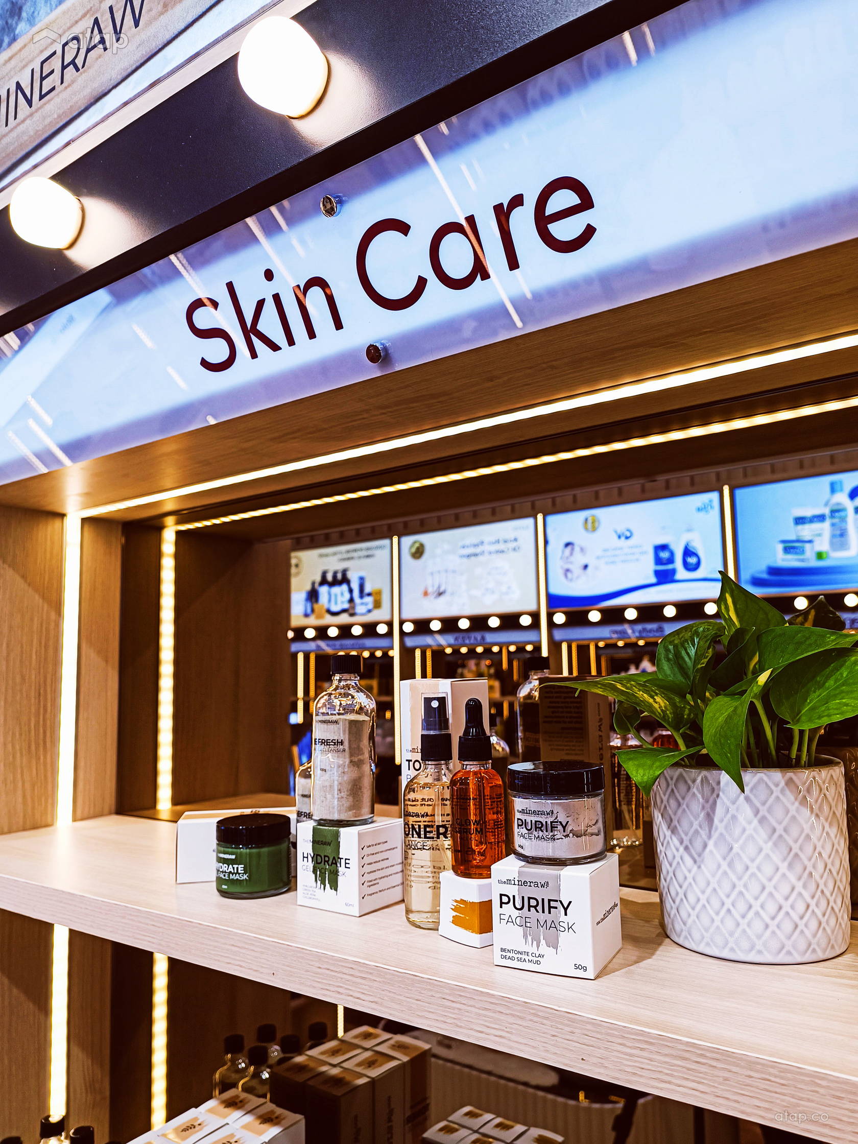 Classic Zen Retail shopping mall design ideas & photos Malaysia | Atap.co