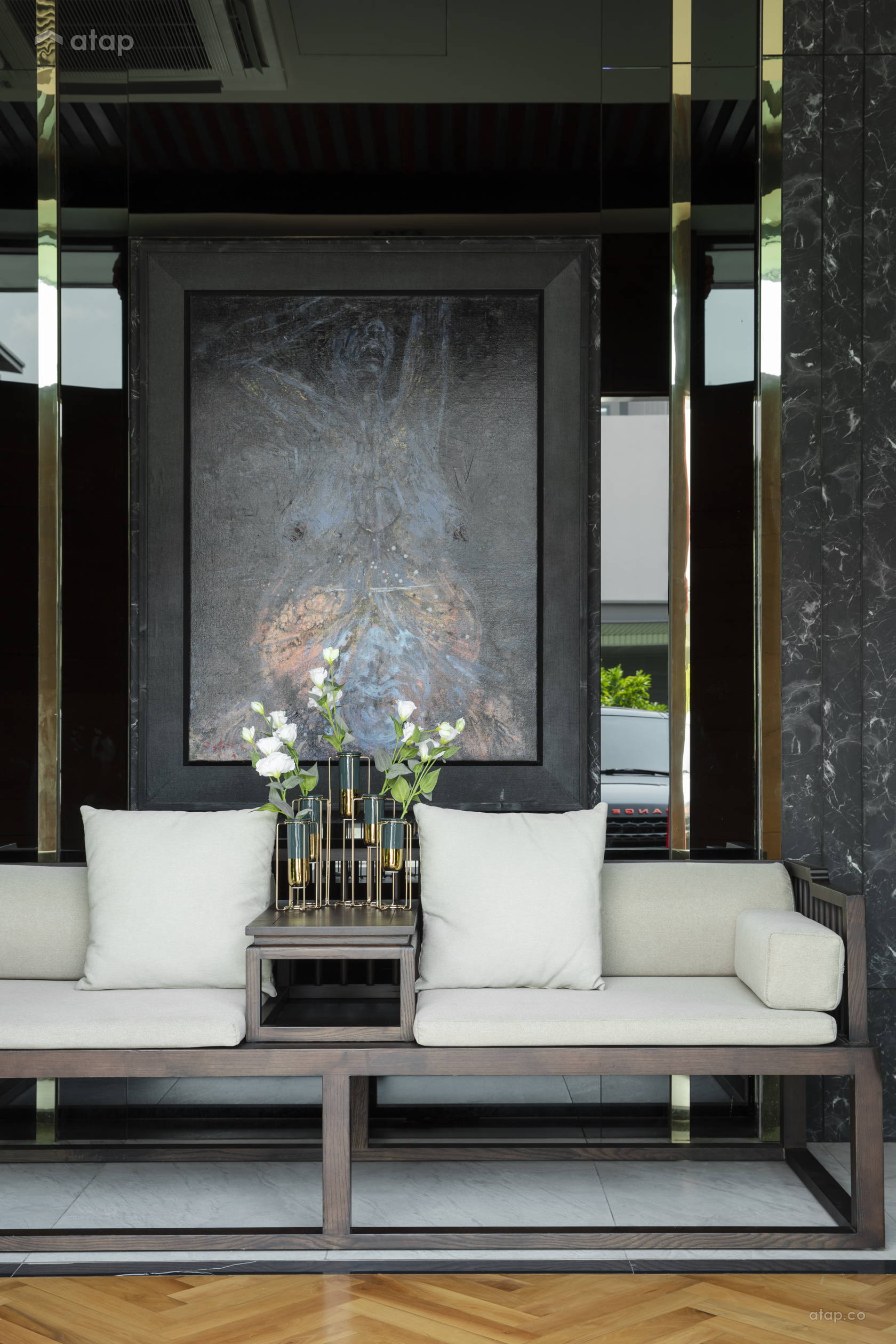 Asian Modern Foyer bungalow design ideas & photos Malaysia | Atap.co