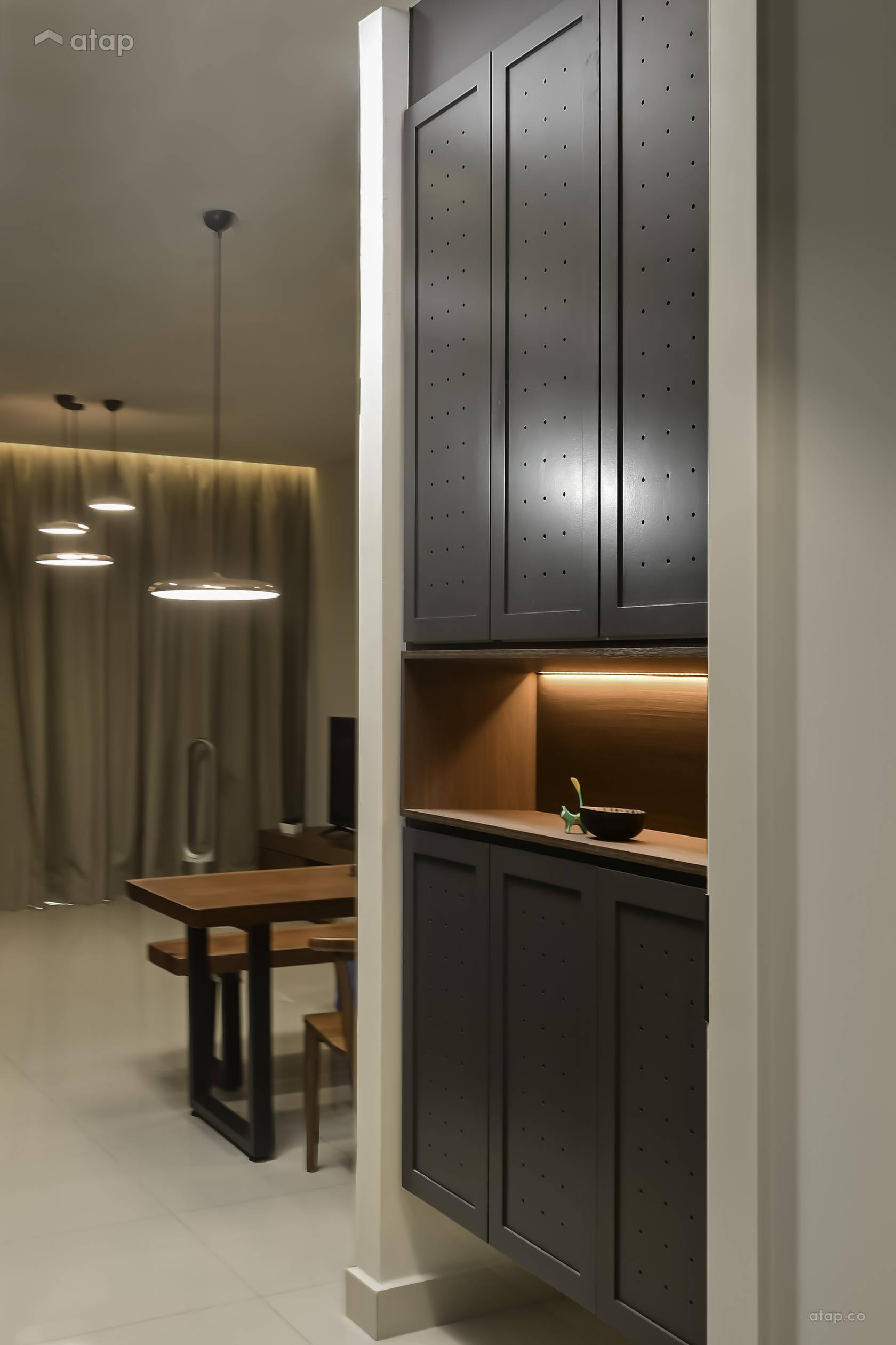 Scandinavian Zen Foyer condominium design ideas & photos Malaysia | Atap.co