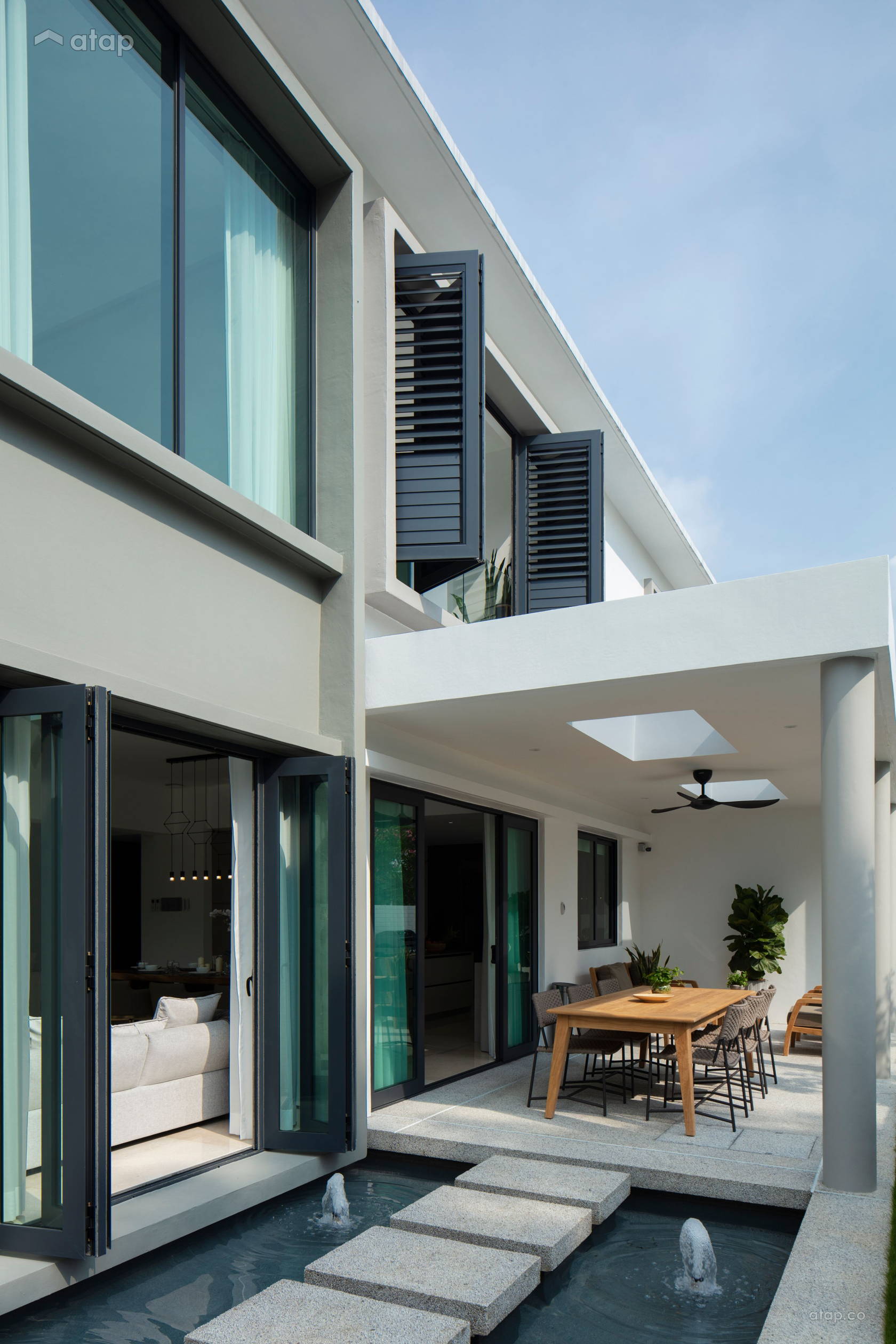 Contemporary Modern Garden terrace design ideas & photos Malaysia | Atap.co