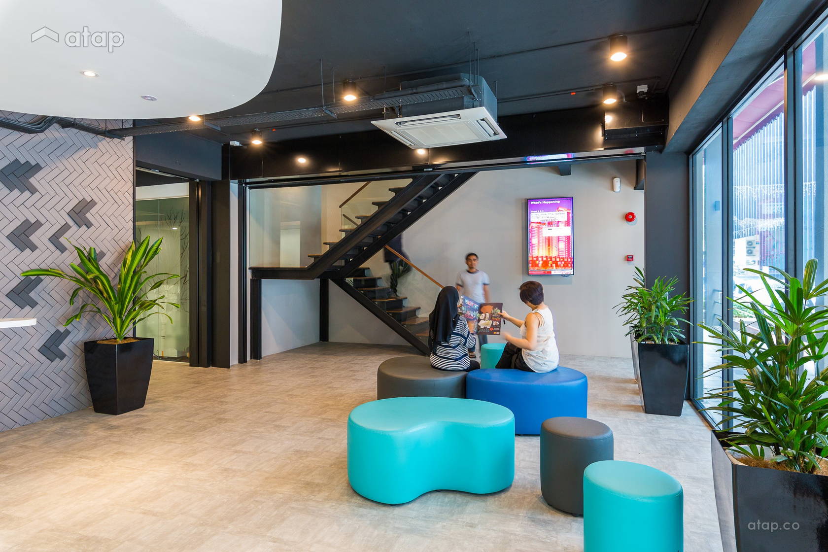 Contemporary Minimalistic Foyer Retail shophouse design ideas & photos ...