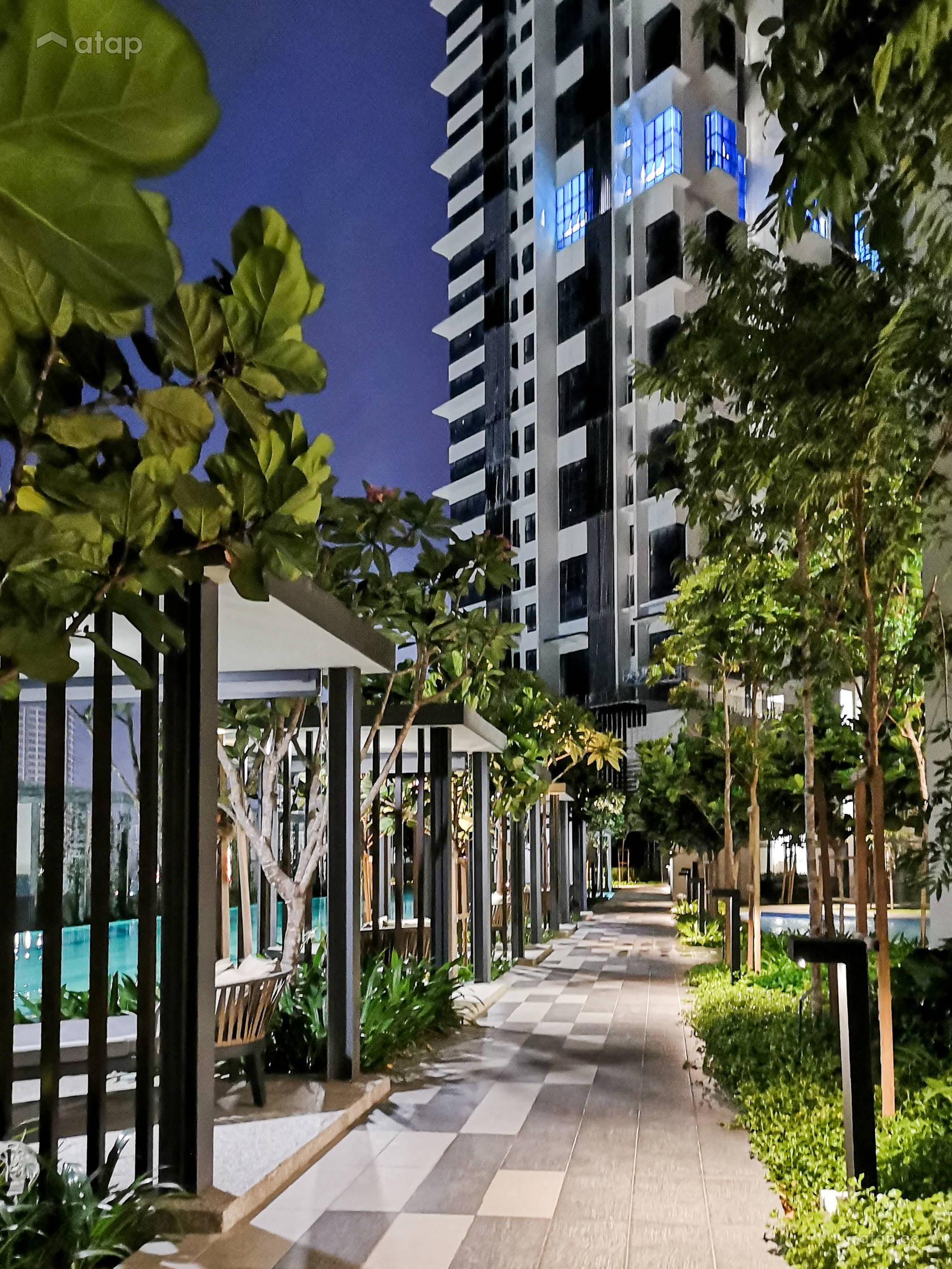 Contemporary Modern Exterior Garden others design ideas & photos ...