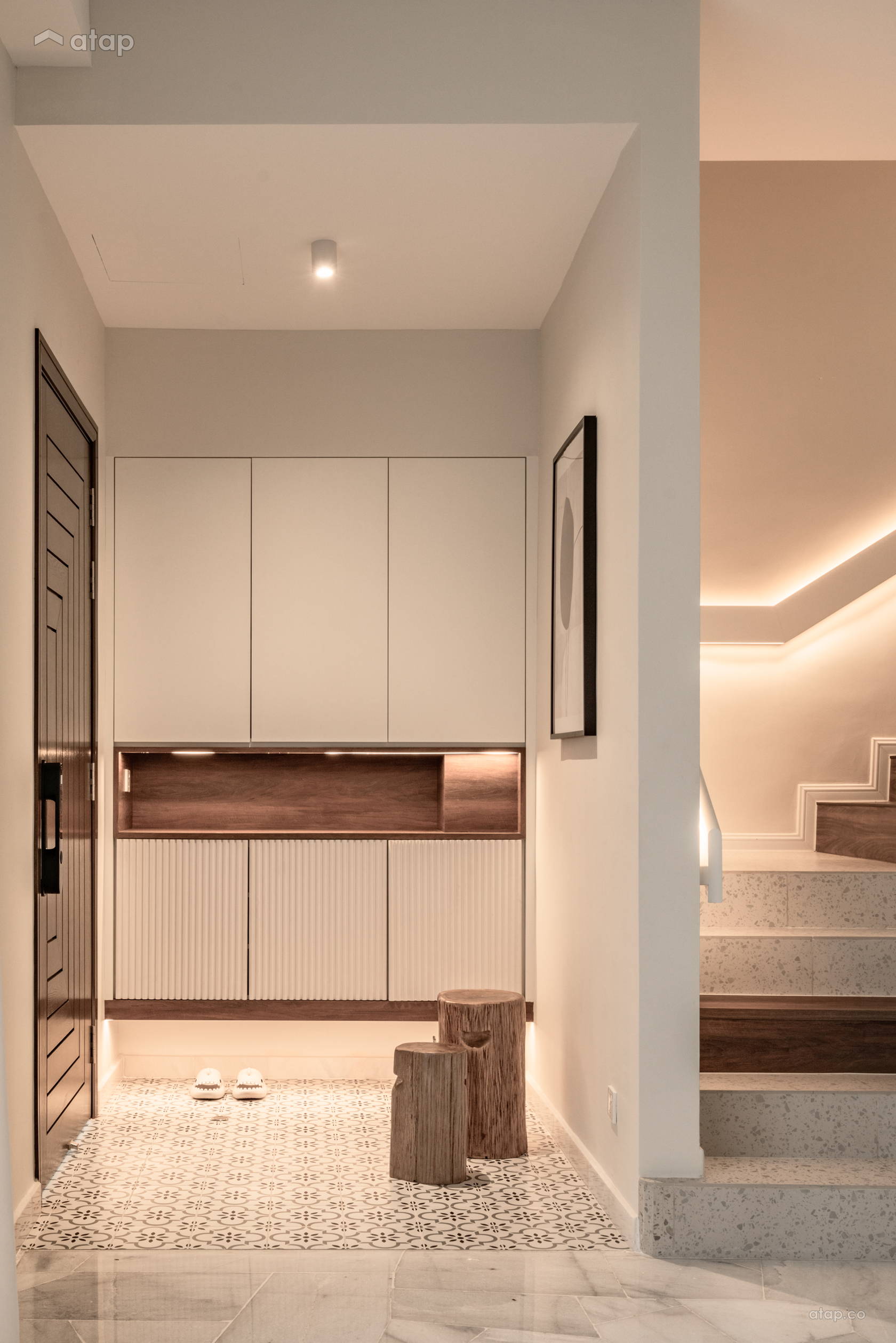 Minimalistic Foyer terrace design ideas & photos Malaysia | Atap.co