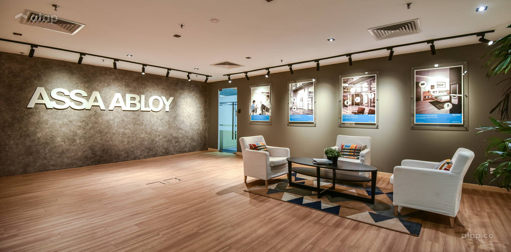 Modern Office skyscraper design ideas & photos Malaysia | Atap.co