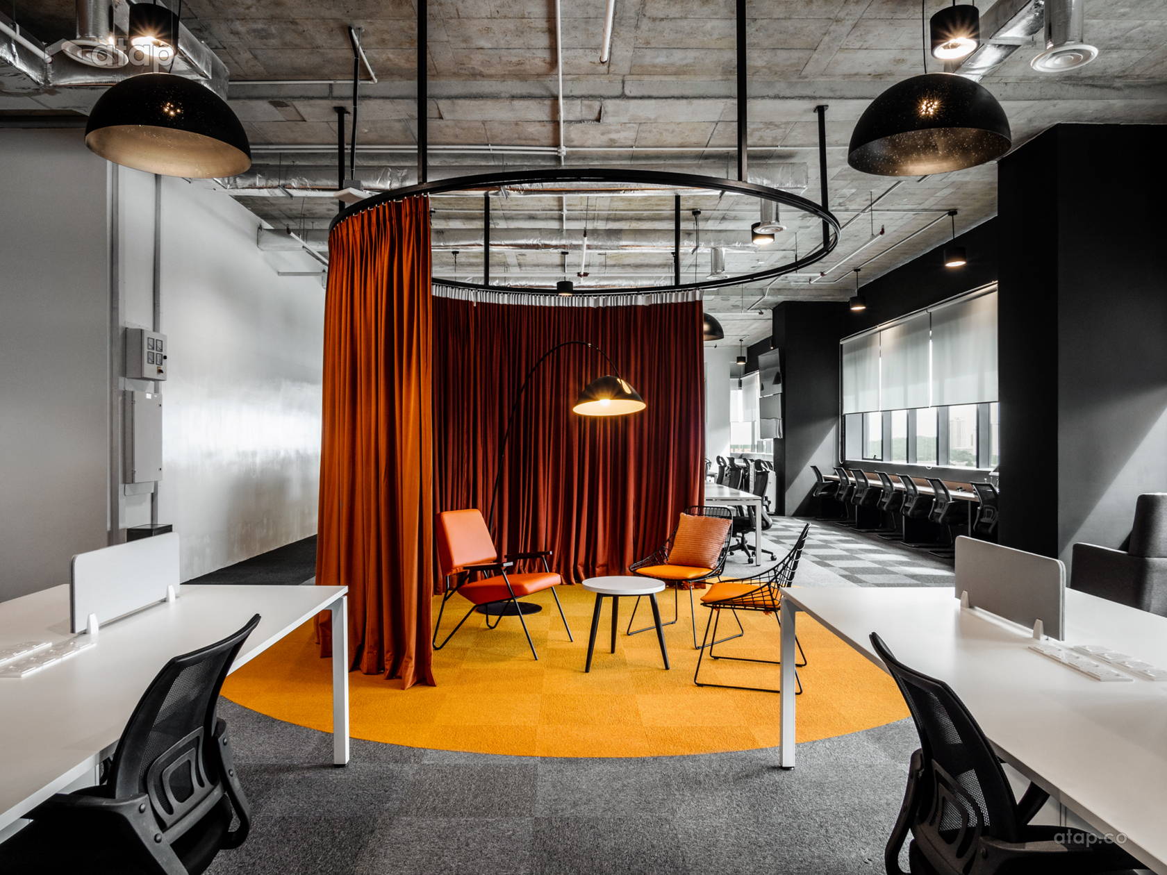 Contemporary Industrial Office skyscraper design ideas & photos ...