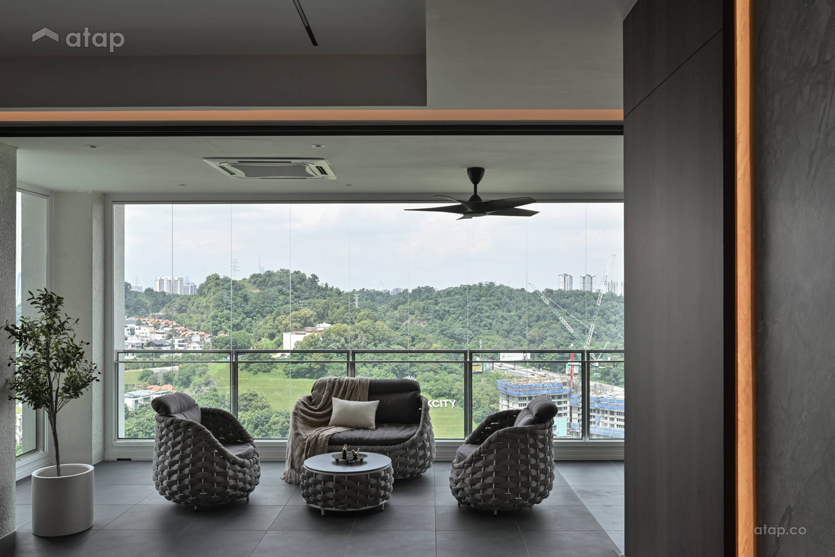 Modern Balcony condominium design ideas & photos Malaysia | Atap.co