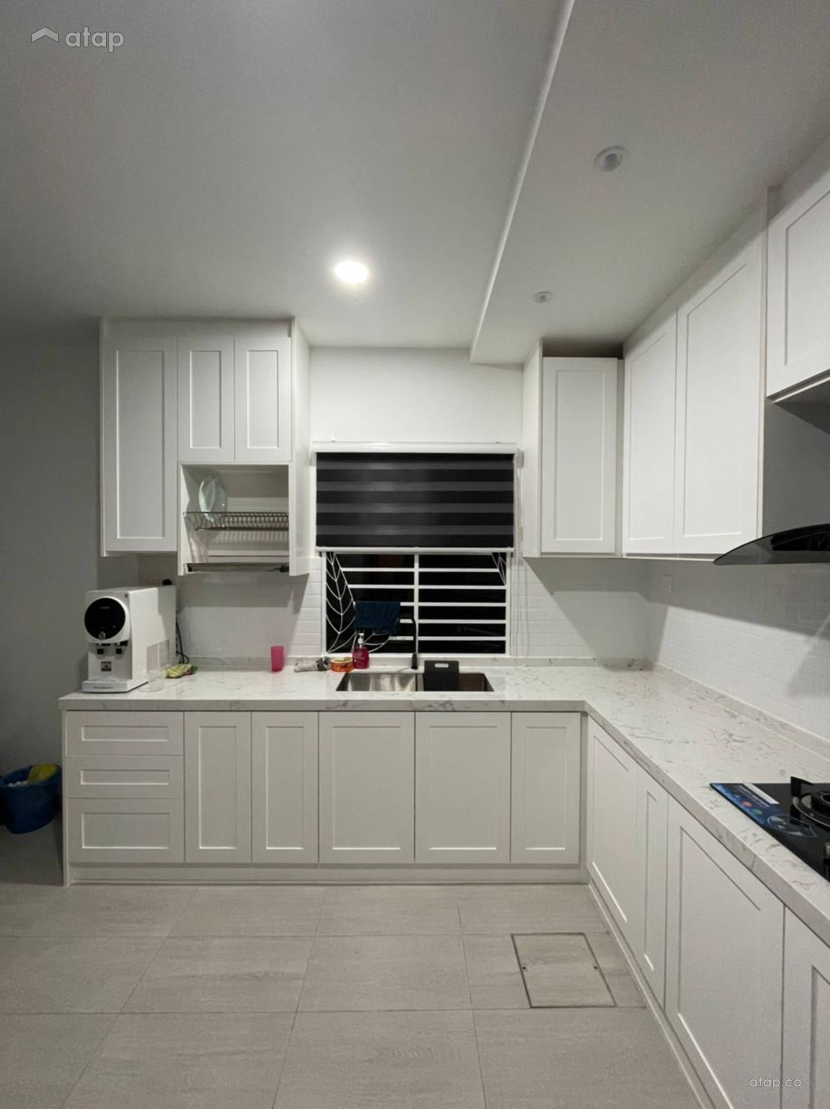 Minimalistic Modern Kitchen terrace design ideas & photos Malaysia ...