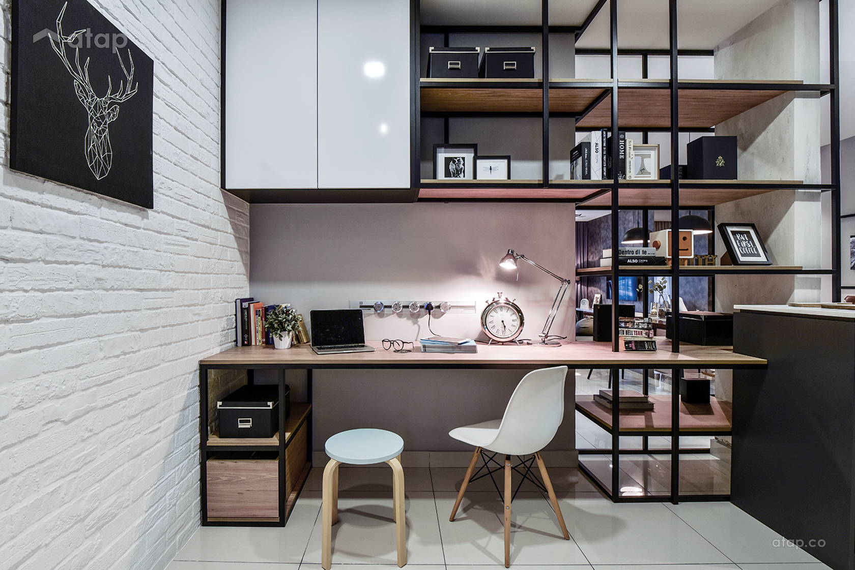 Minimalistic Scandinavian Study Room terrace design ideas & photos ...