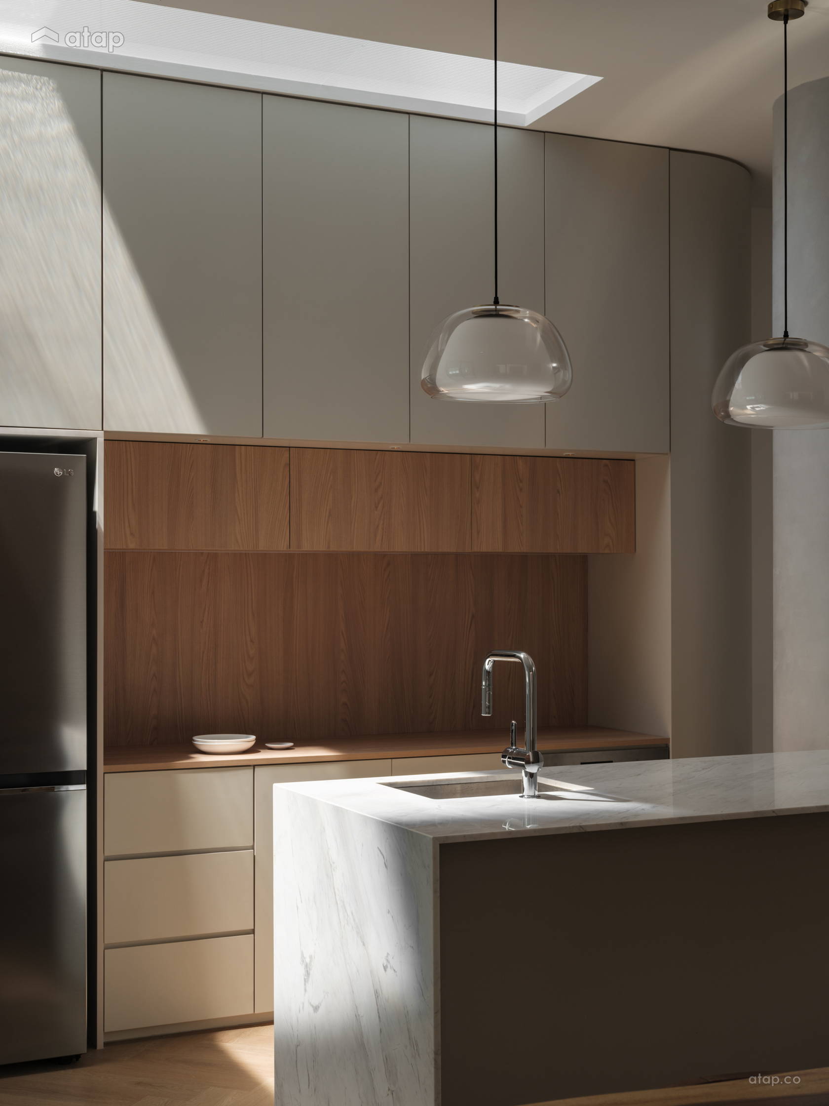Minimalistic Kitchen semi-detached design ideas & photos Malaysia | Atap.co