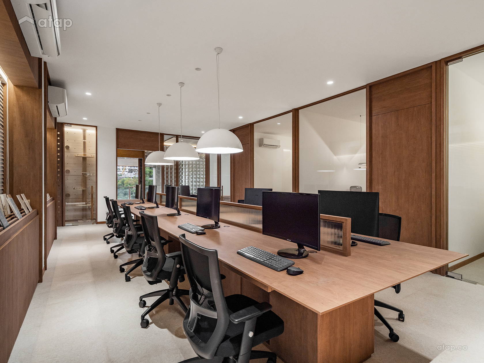 Modern Retro Office shophouse design ideas & photos Malaysia | Atap.co
