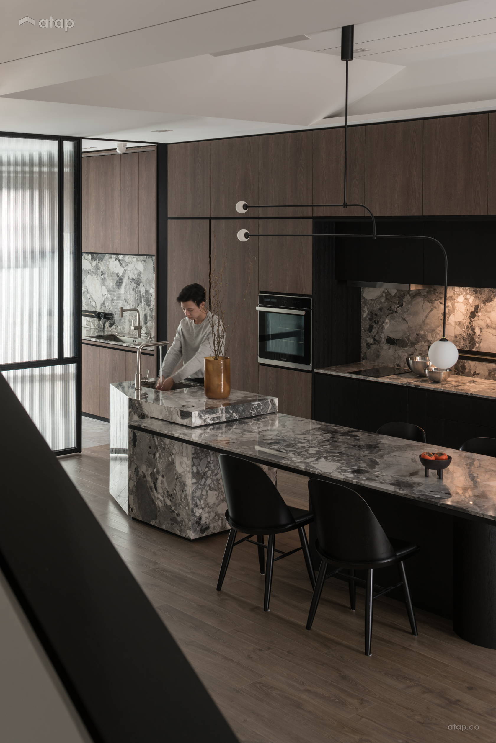 Minimalistic Modern Dining Room Kitchen semi-detached design ideas ...