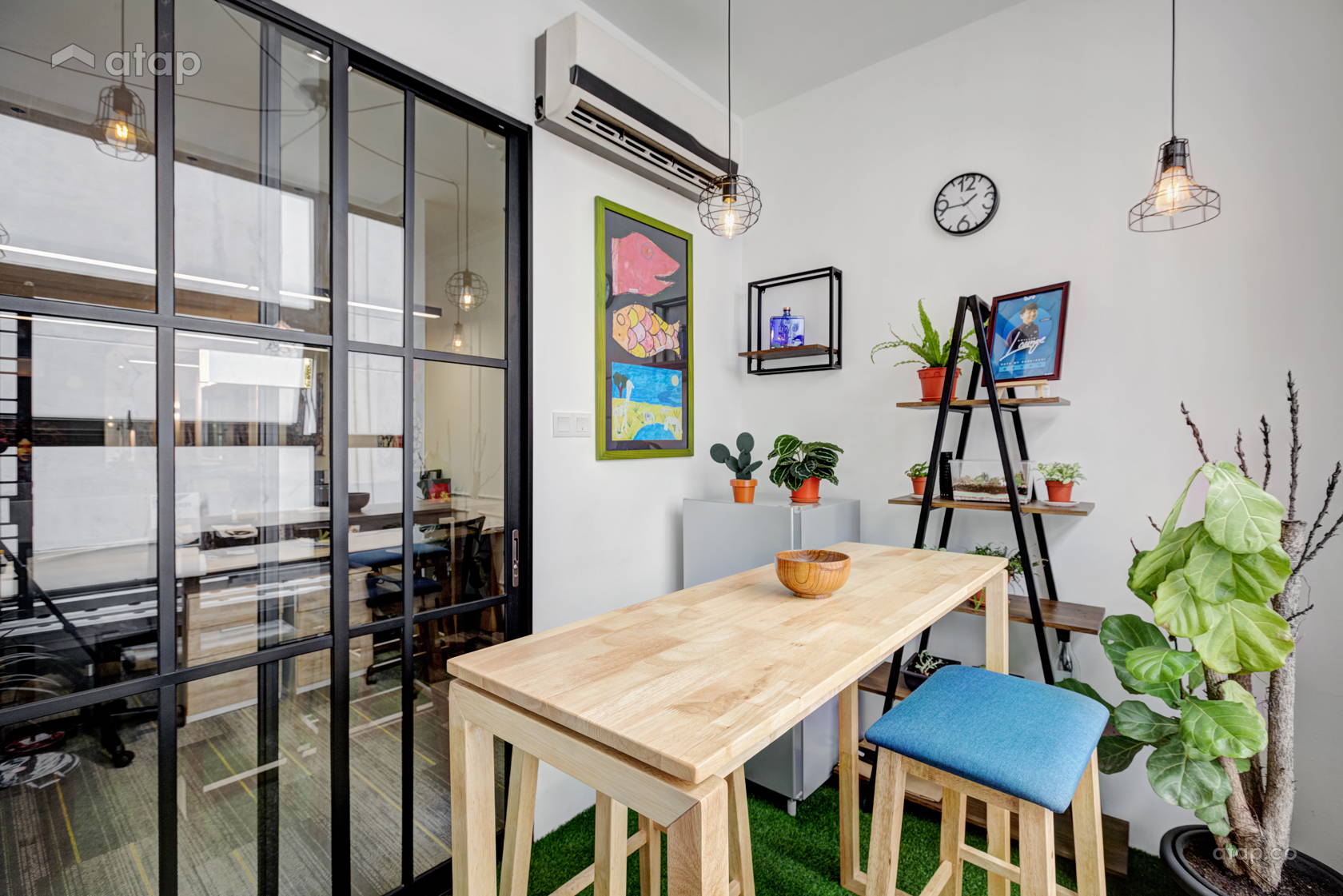 Minimalistic Modern Garden Office shophouse design ideas & photos ...