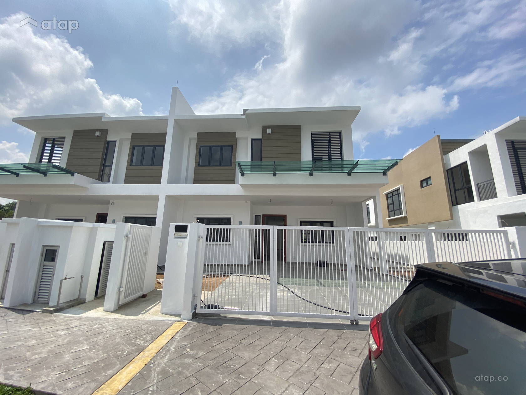 Contemporary Modern Exterior semi-detached design ideas & photos ...