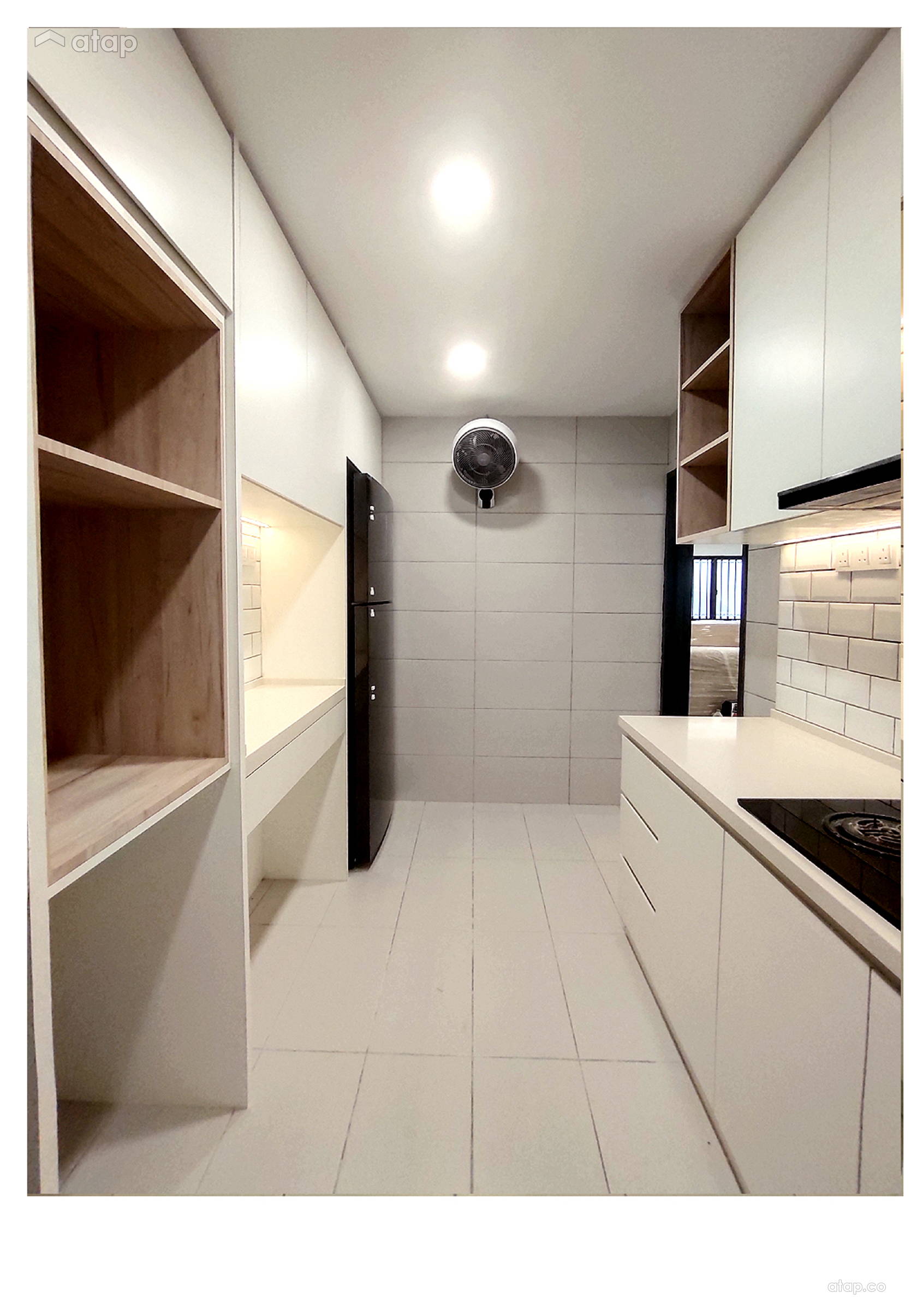 Minimalistic Modern Kitchen condominium design ideas & photos Malaysia | Atap.co