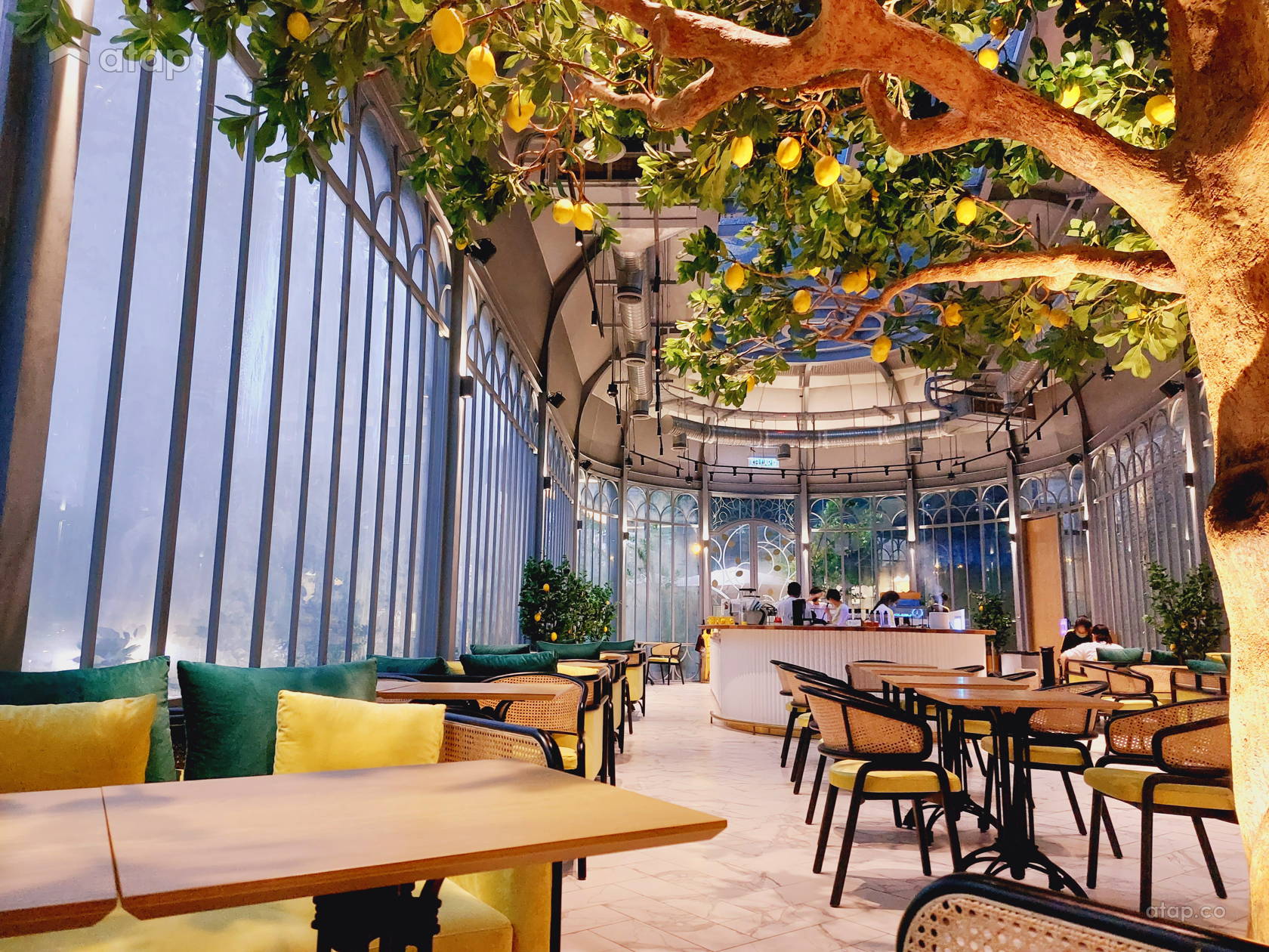 Modern F&B Retail shophouse design ideas & photos Malaysia | Atap.co