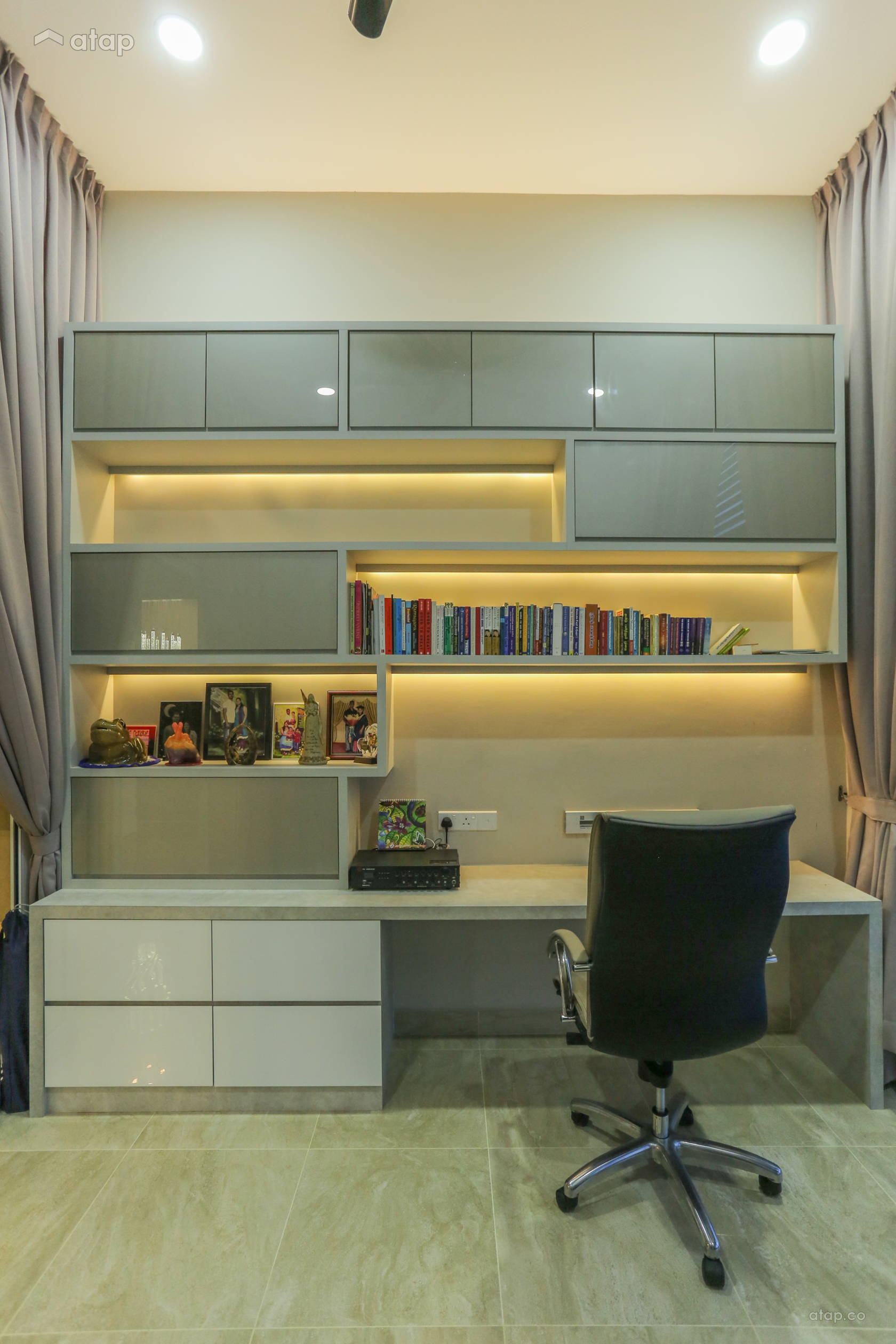 Contemporary Modern Study Room semi-detached design ideas & photos ...