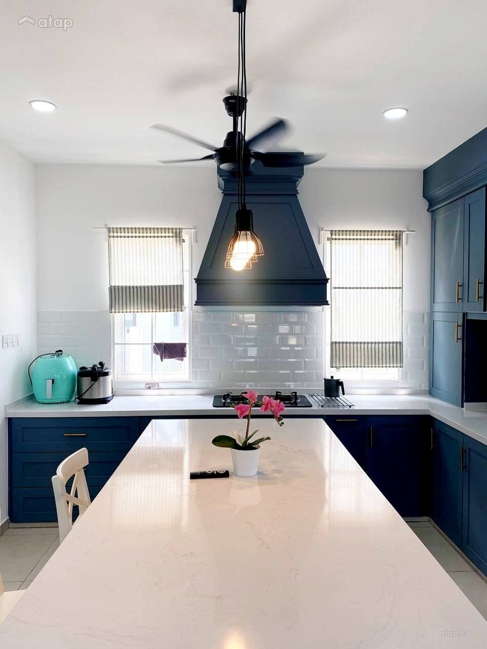 Kitchen semi-detached design ideas & photos Malaysia | Atap.co