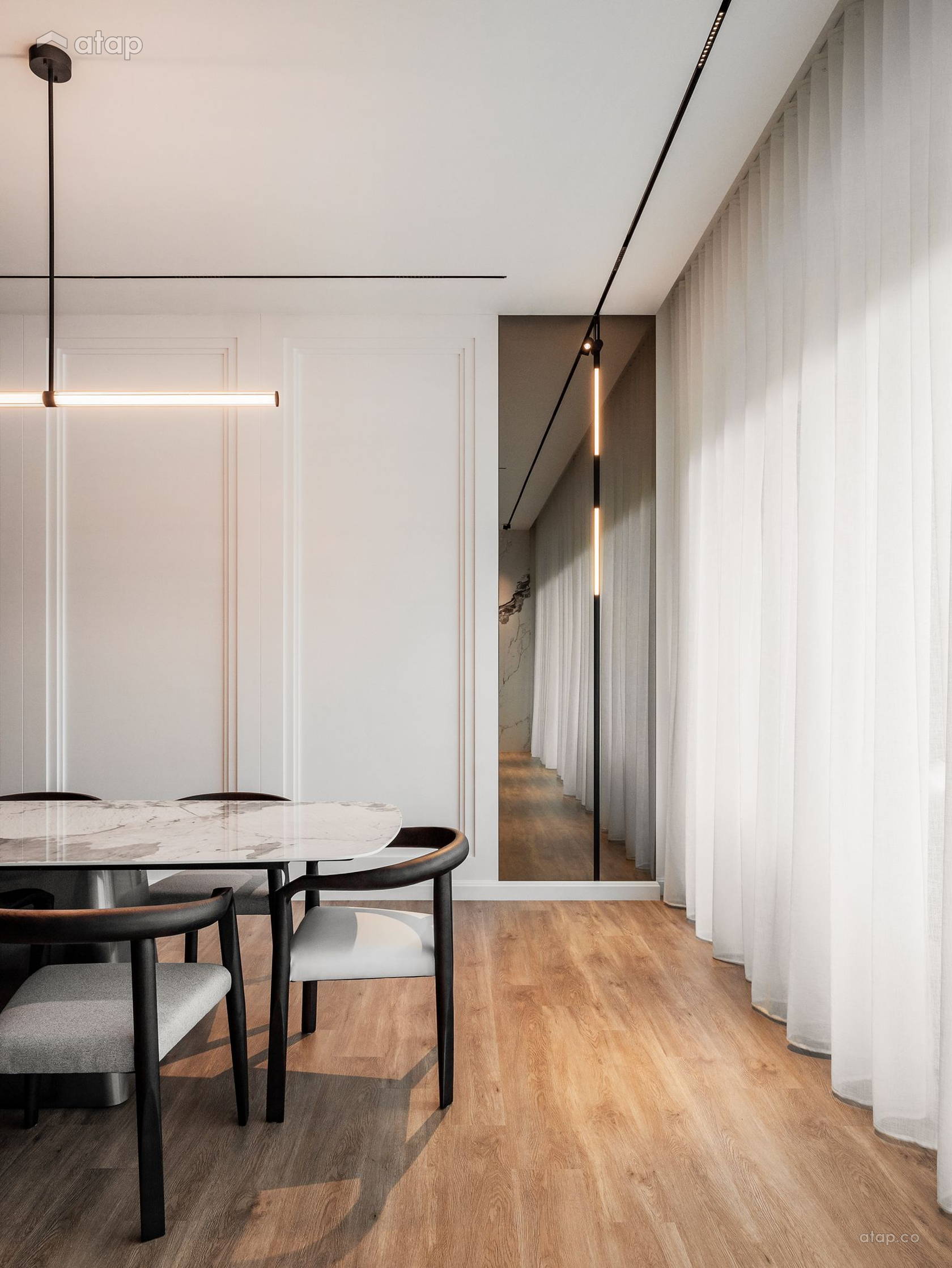 Classic Modern Dining Room condominium design ideas & photos Malaysia ...