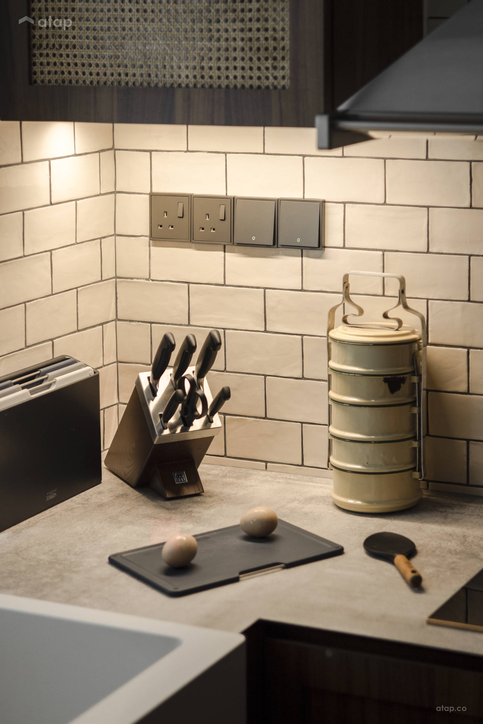 Asian Rustic Kitchen condominium design ideas & photos Malaysia | Atap.co